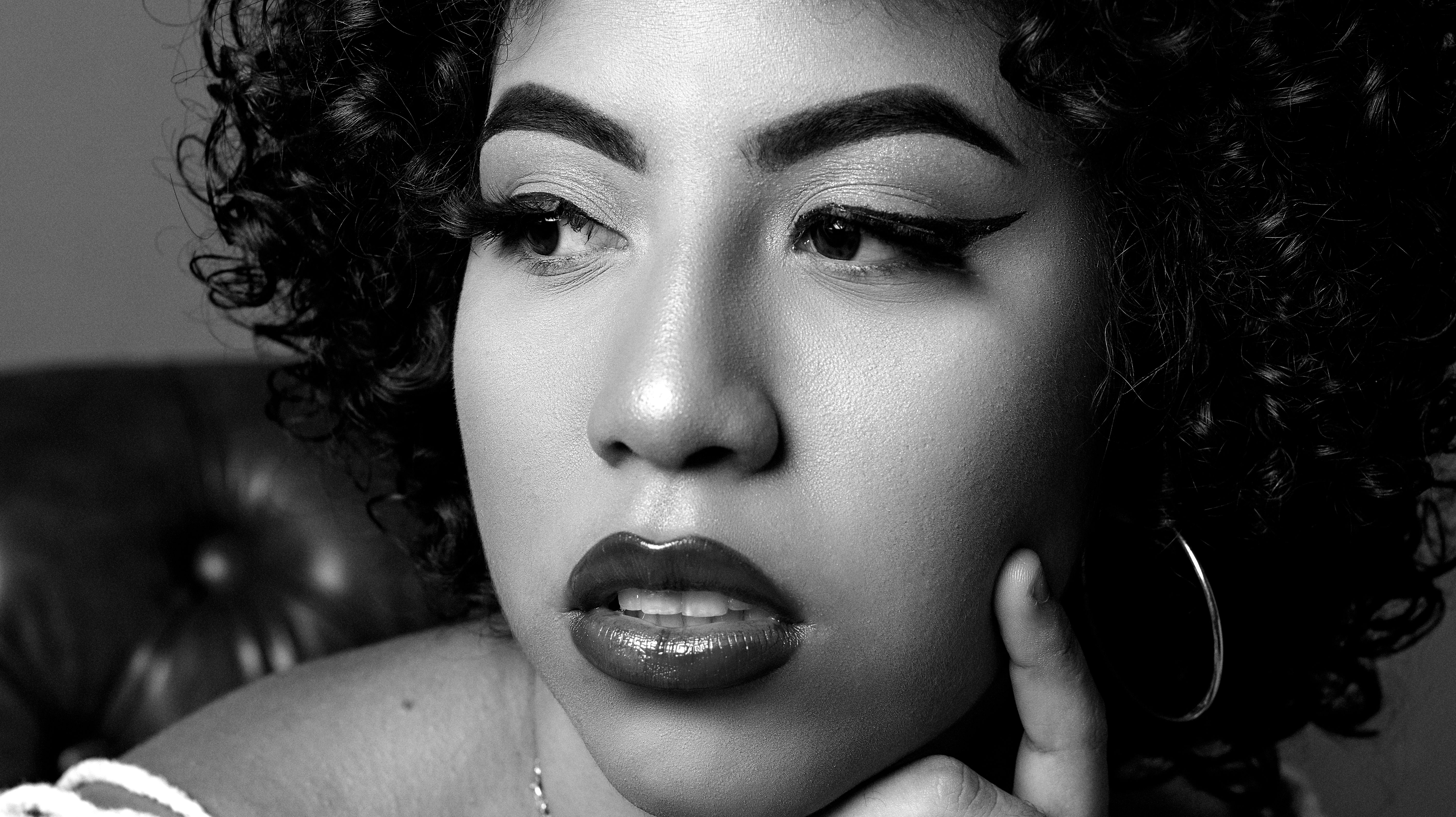 Portrait of a Natural Woman Outdoors · Free Stock Photo