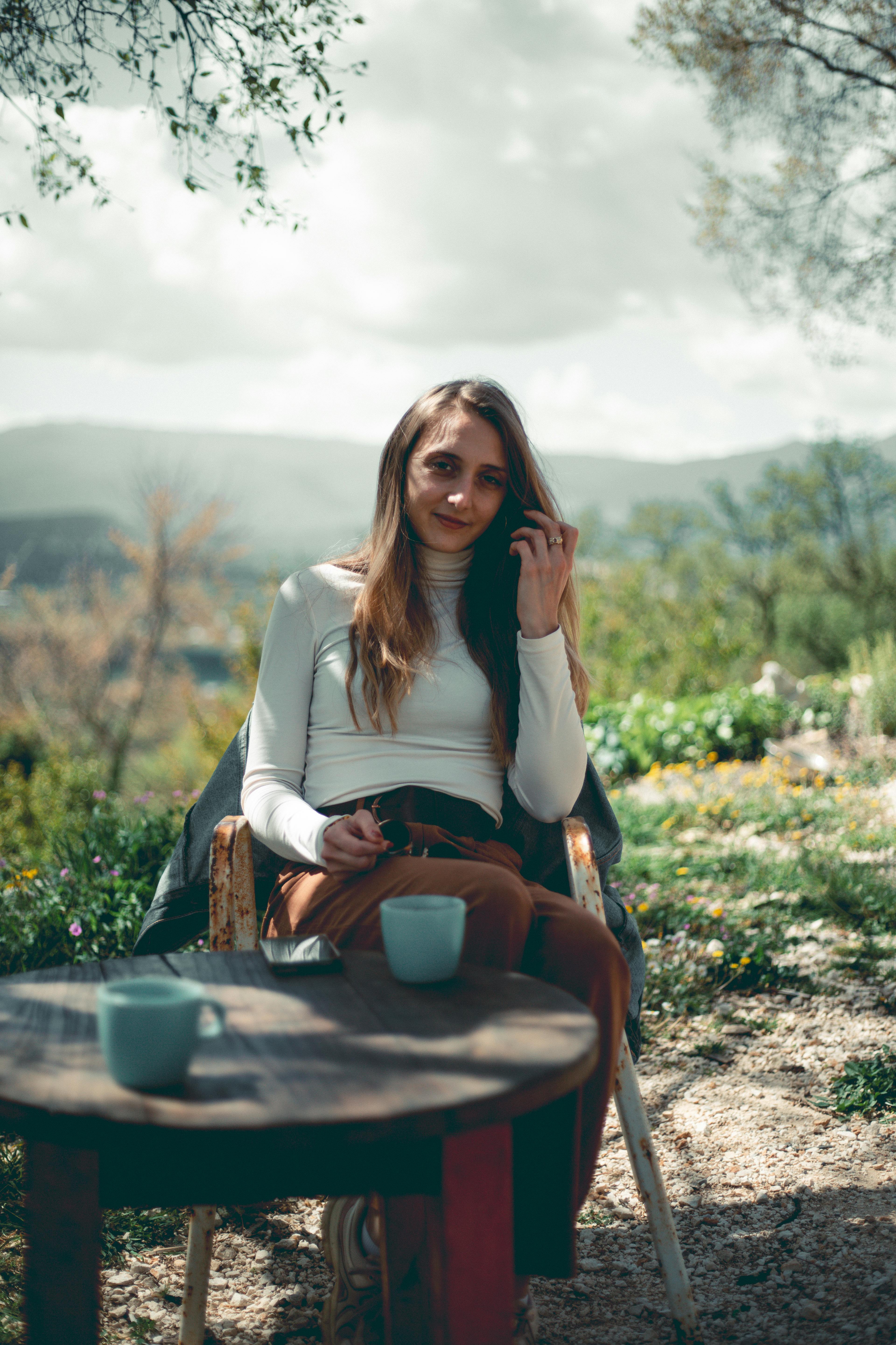 Let me dring a coffee · Free Stock Photo