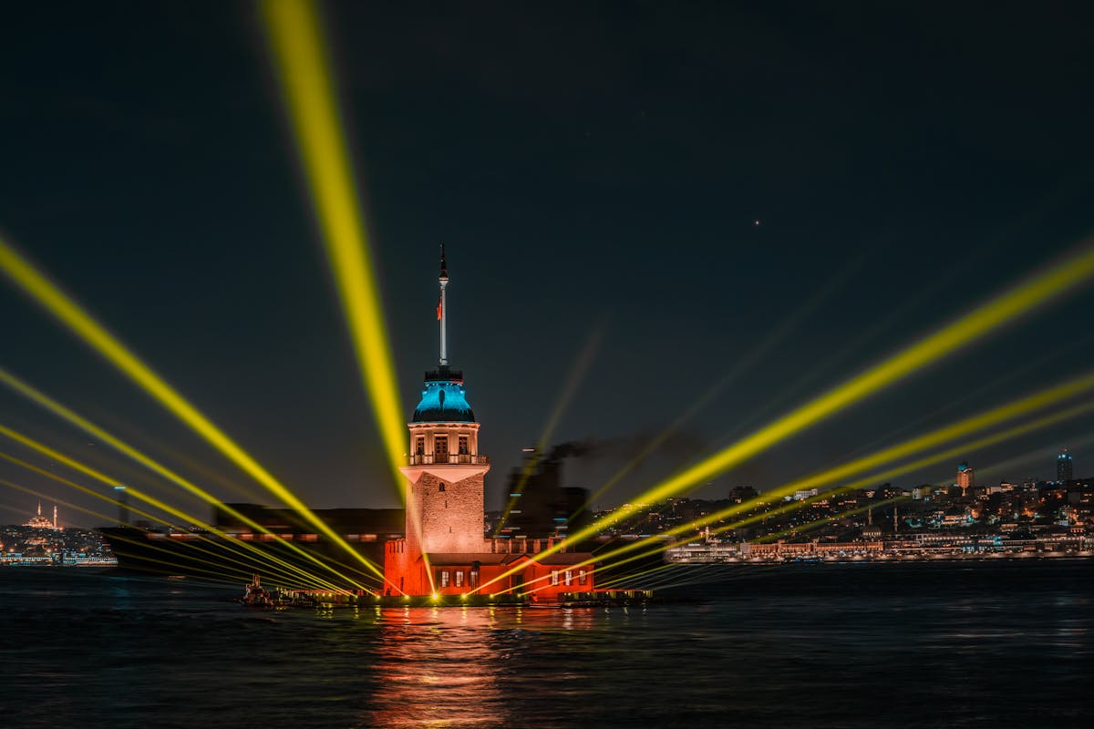 Maiden Photos, Download The BEST Free Maiden Stock Photos & HD Images