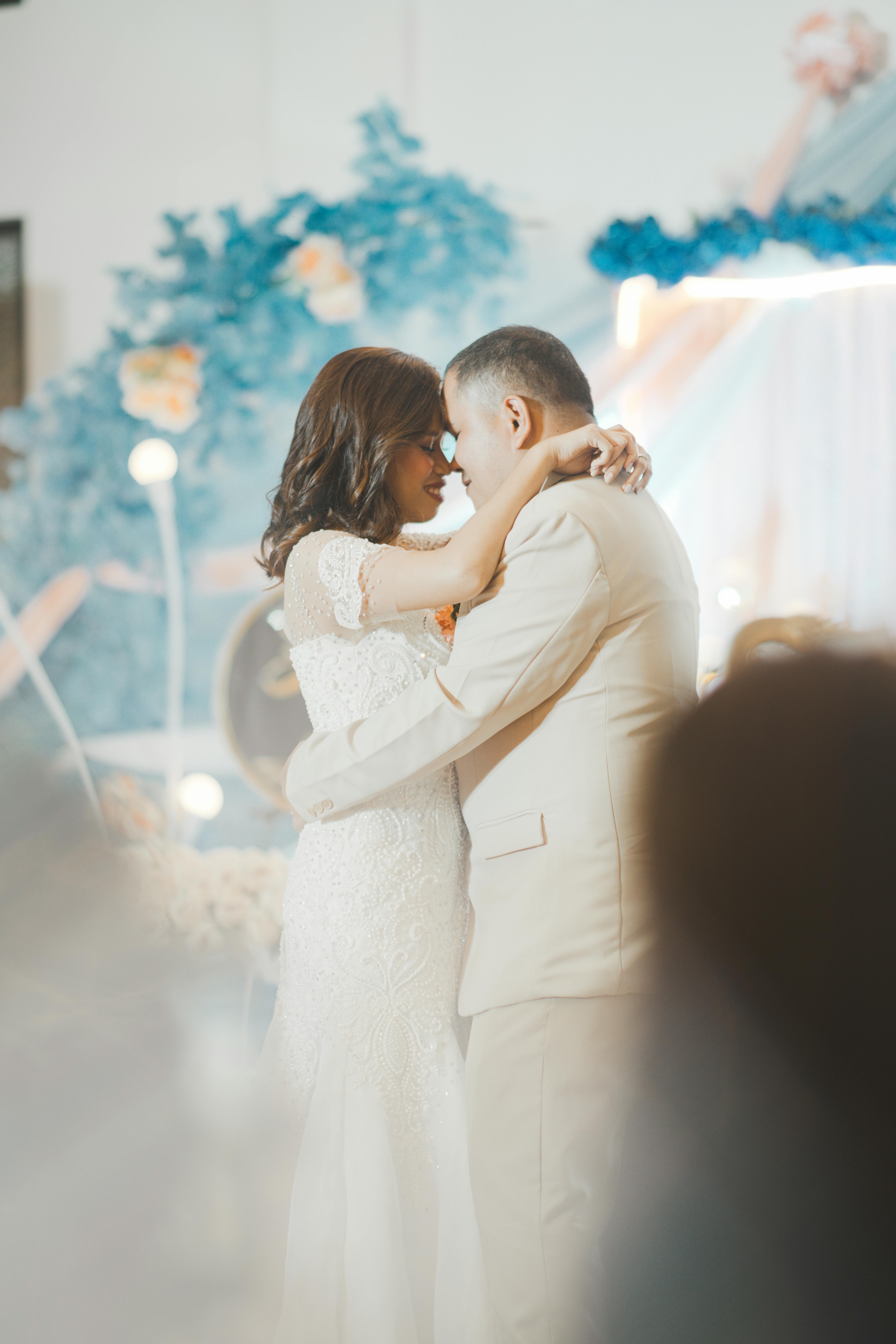 Romantic Couple Dancing · Free Stock Photo