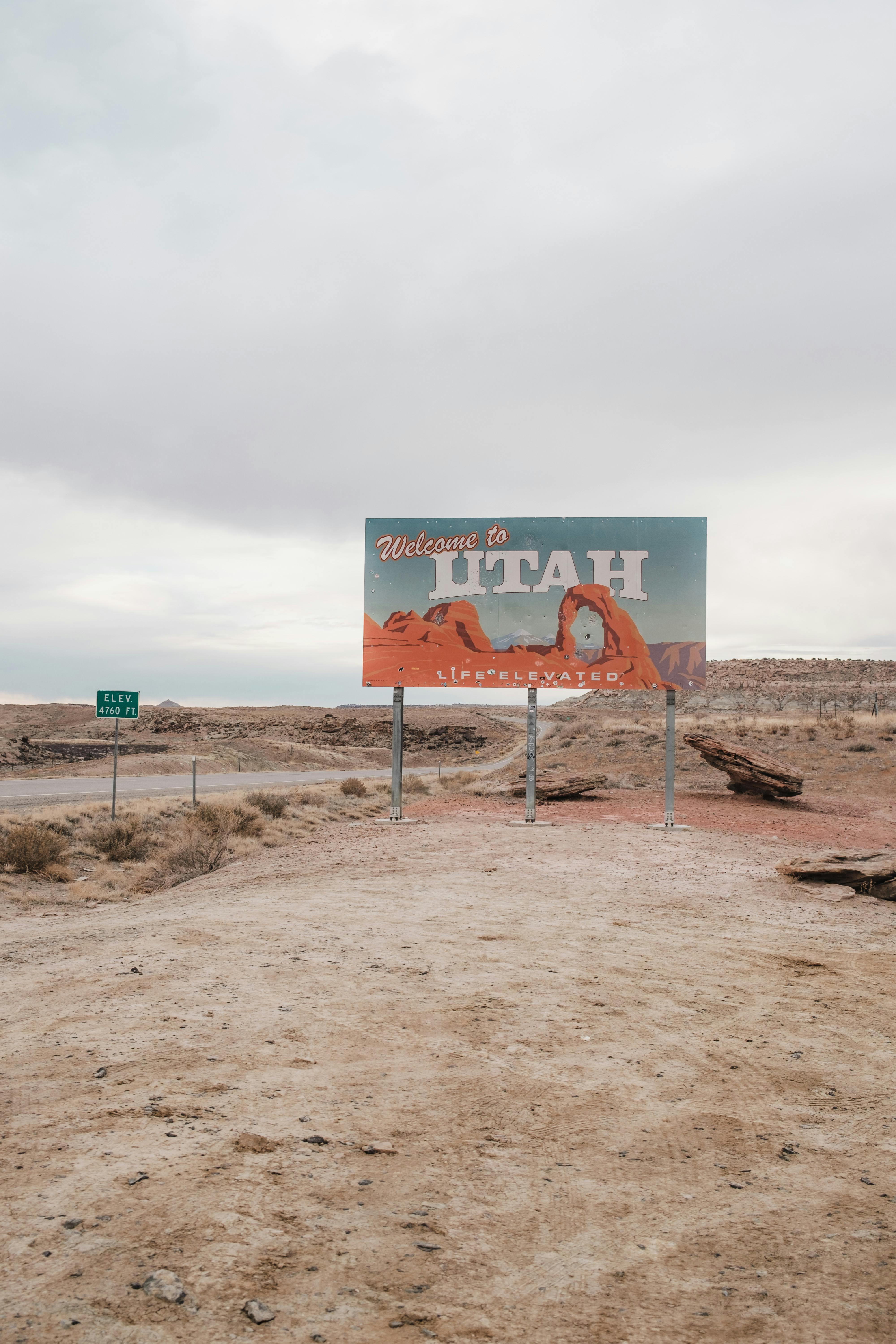 Welcome to Utah Road Sign in the Desert · Free Stock Photo