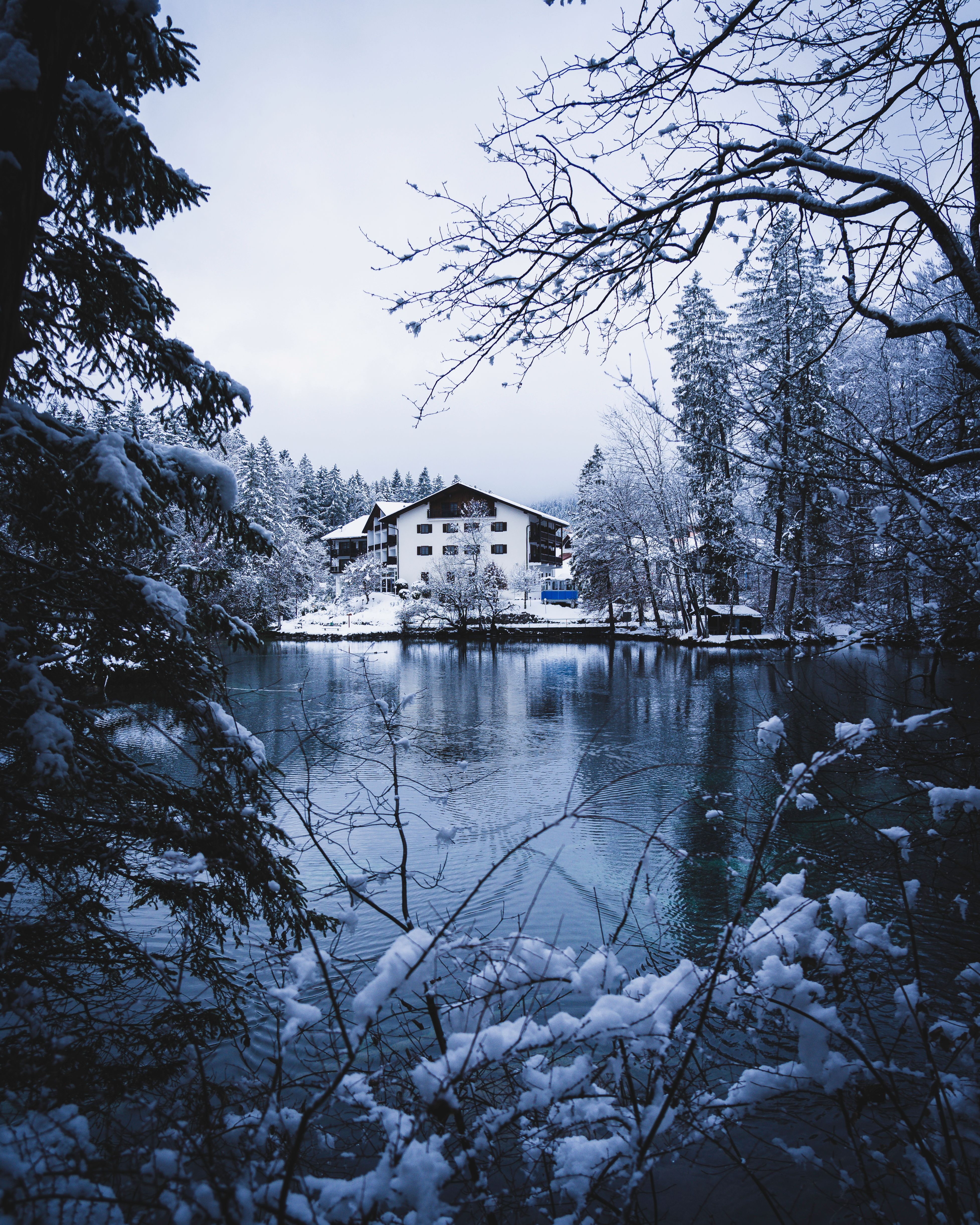 Hotel am Badersee in the Alpine village of Grainau in Winter · Free ...