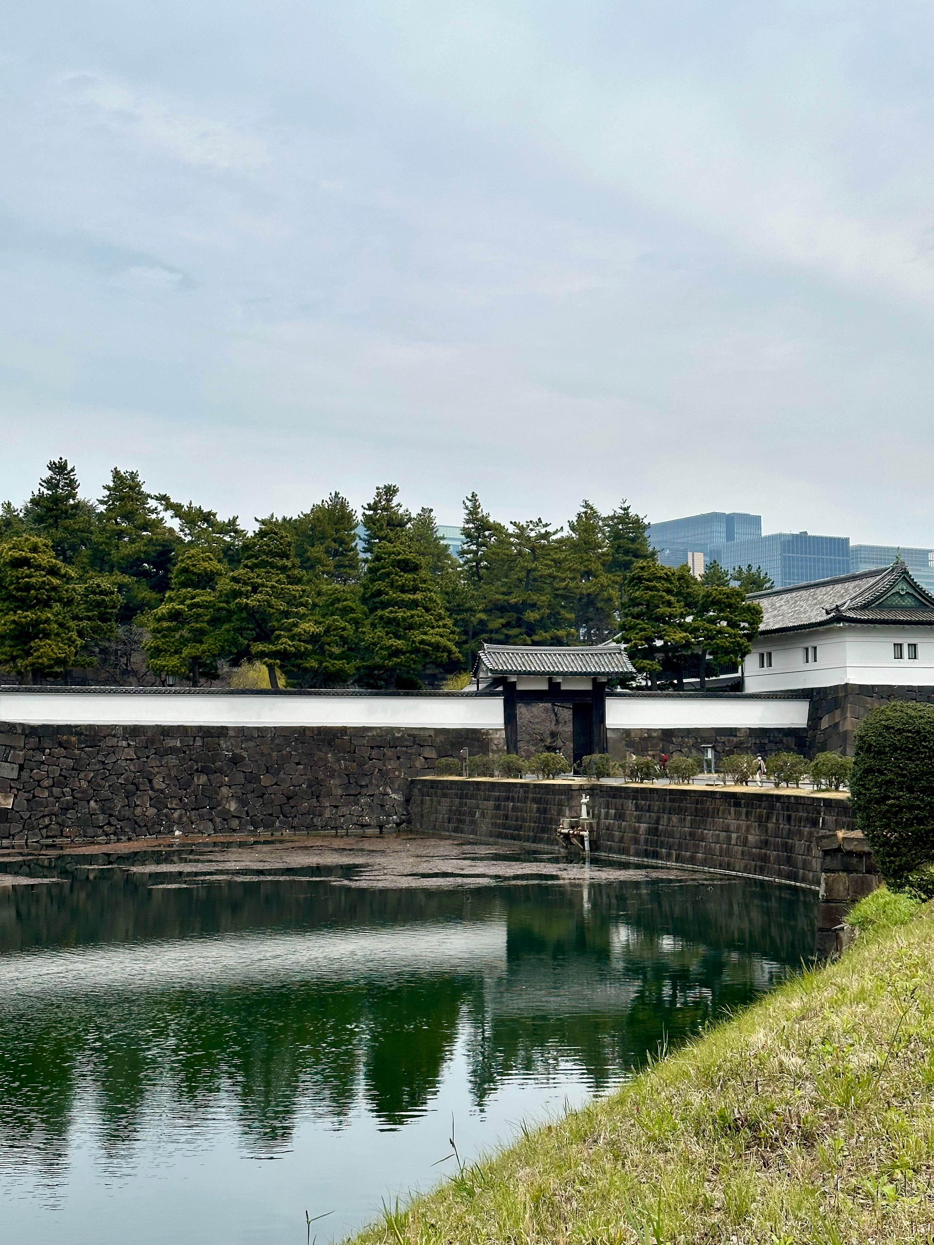 Sakurada Gate Photos, Download The BEST Free Sakurada Gate Stock Photos ...