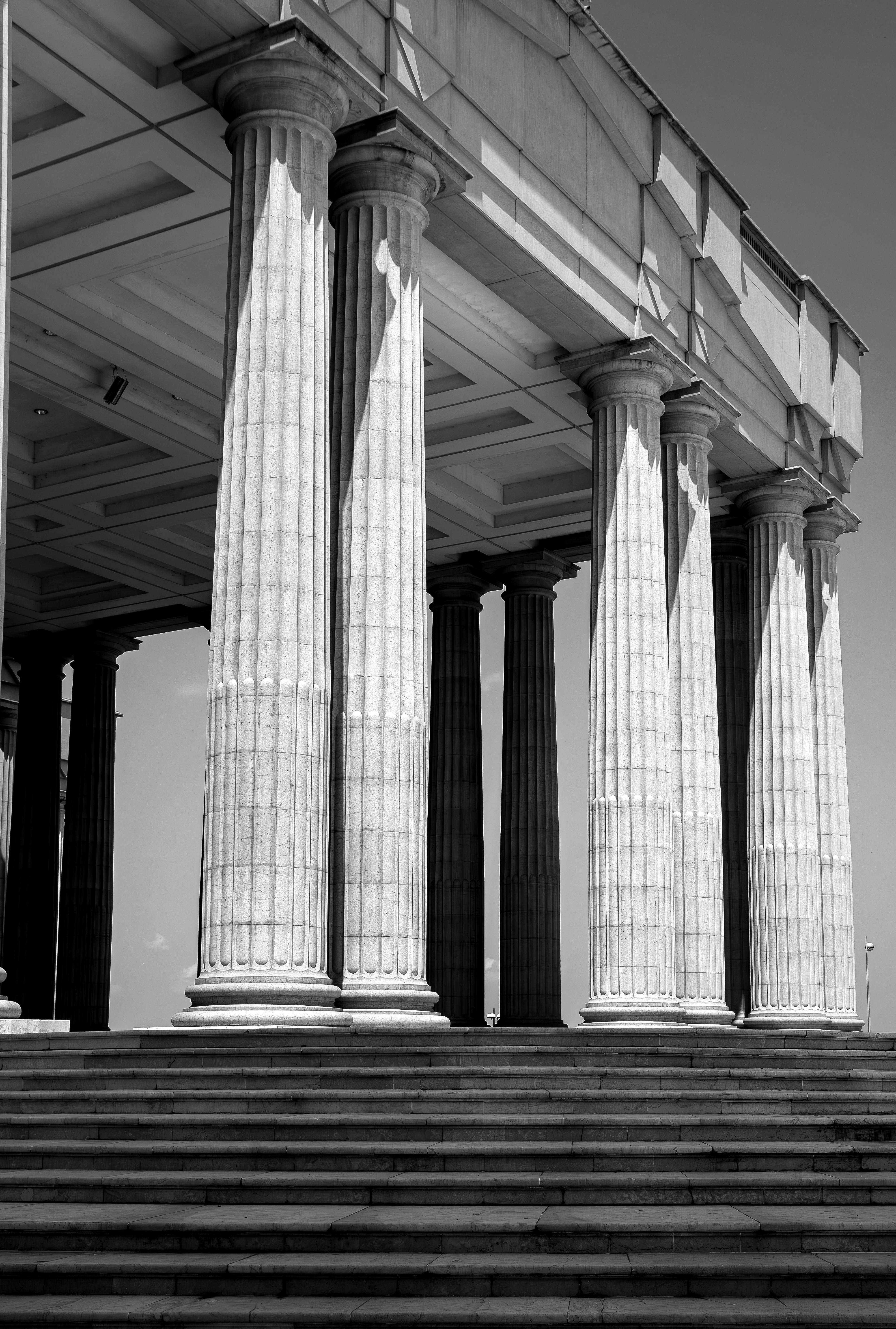 Colonnade and Stairs in Palace · Free Stock Photo