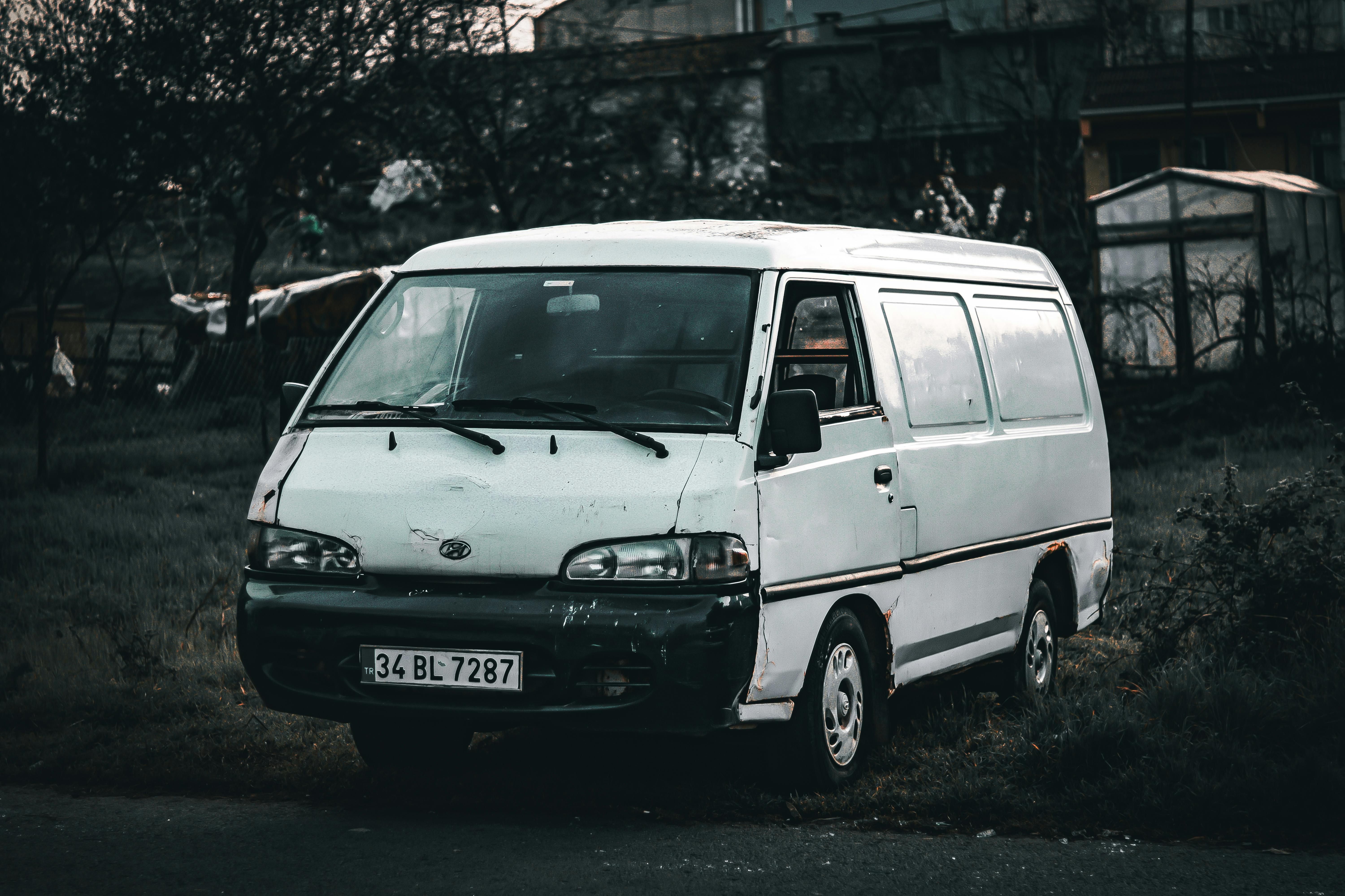 Hyundai Van Photos, Download The BEST Free Hyundai Van Stock Photos ...