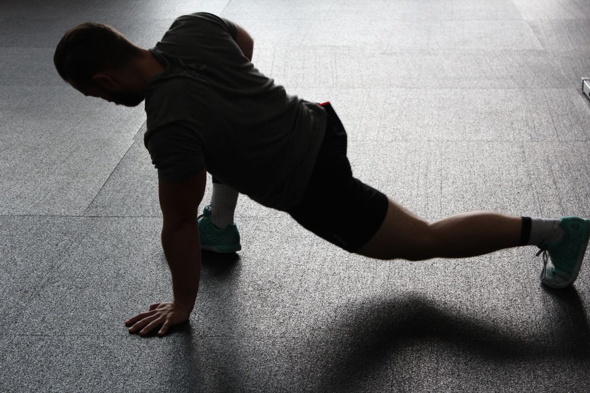Stretching Photos, Download The BEST Free Stretching Stock Photos & HD ...