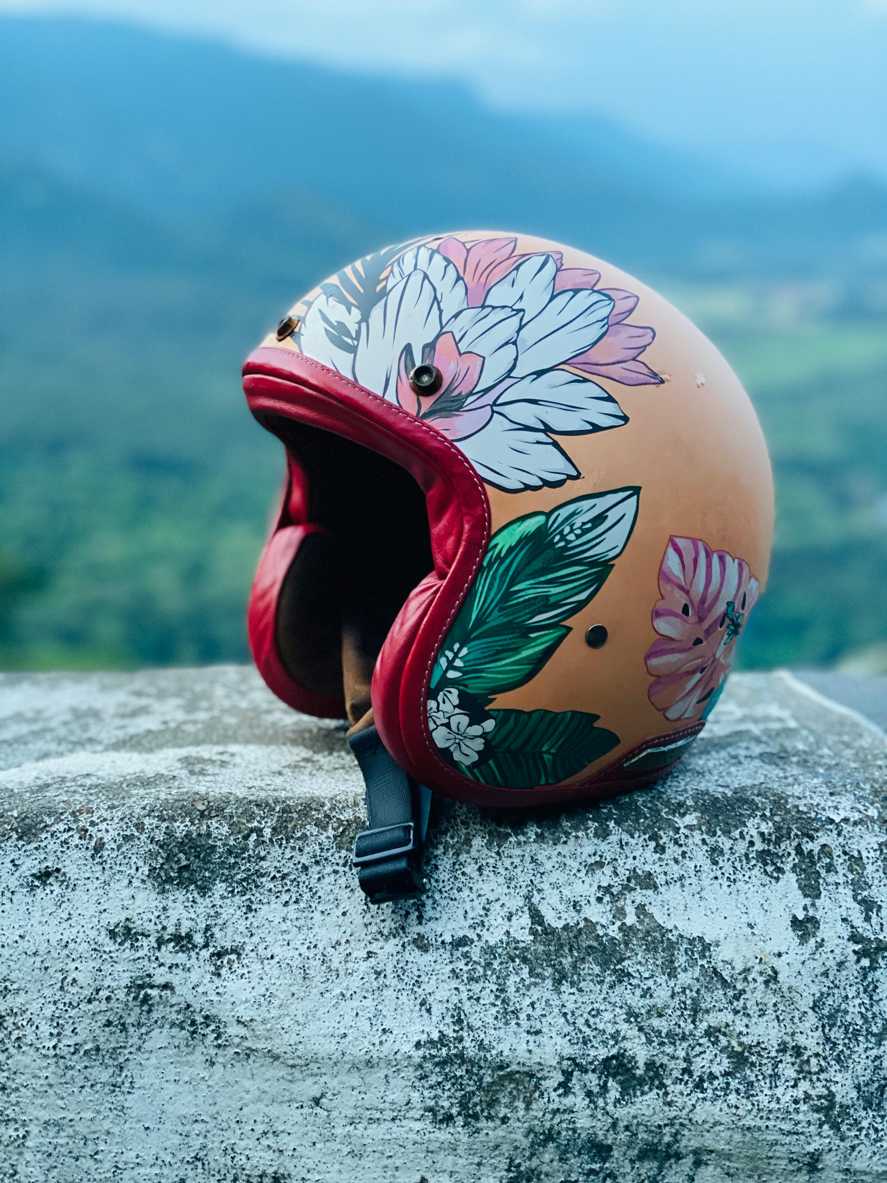 Flowers Design of Motorcycle Helmet · Free Stock Photo