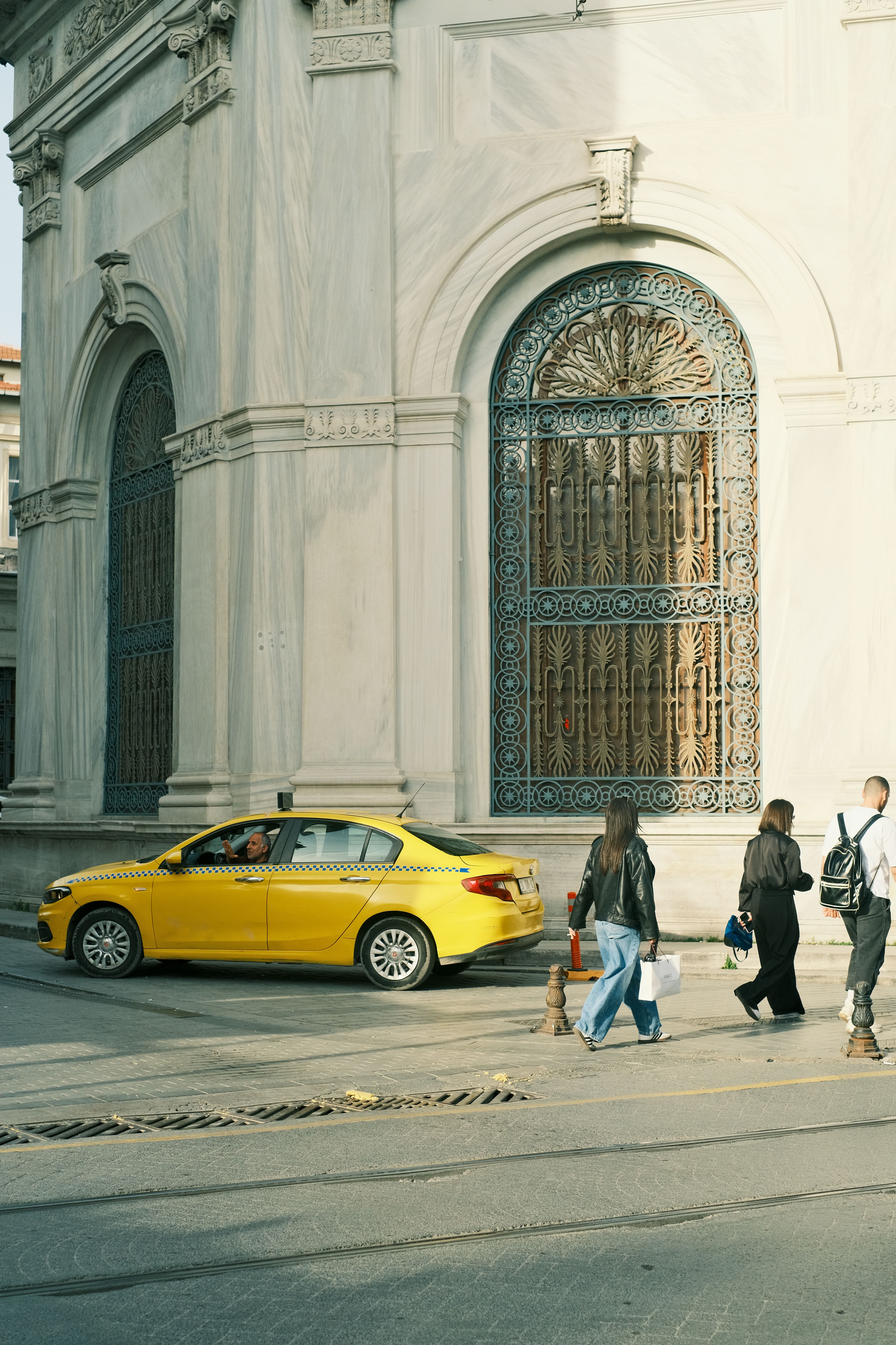 People and Taxi on Street in City · Free Stock Photo