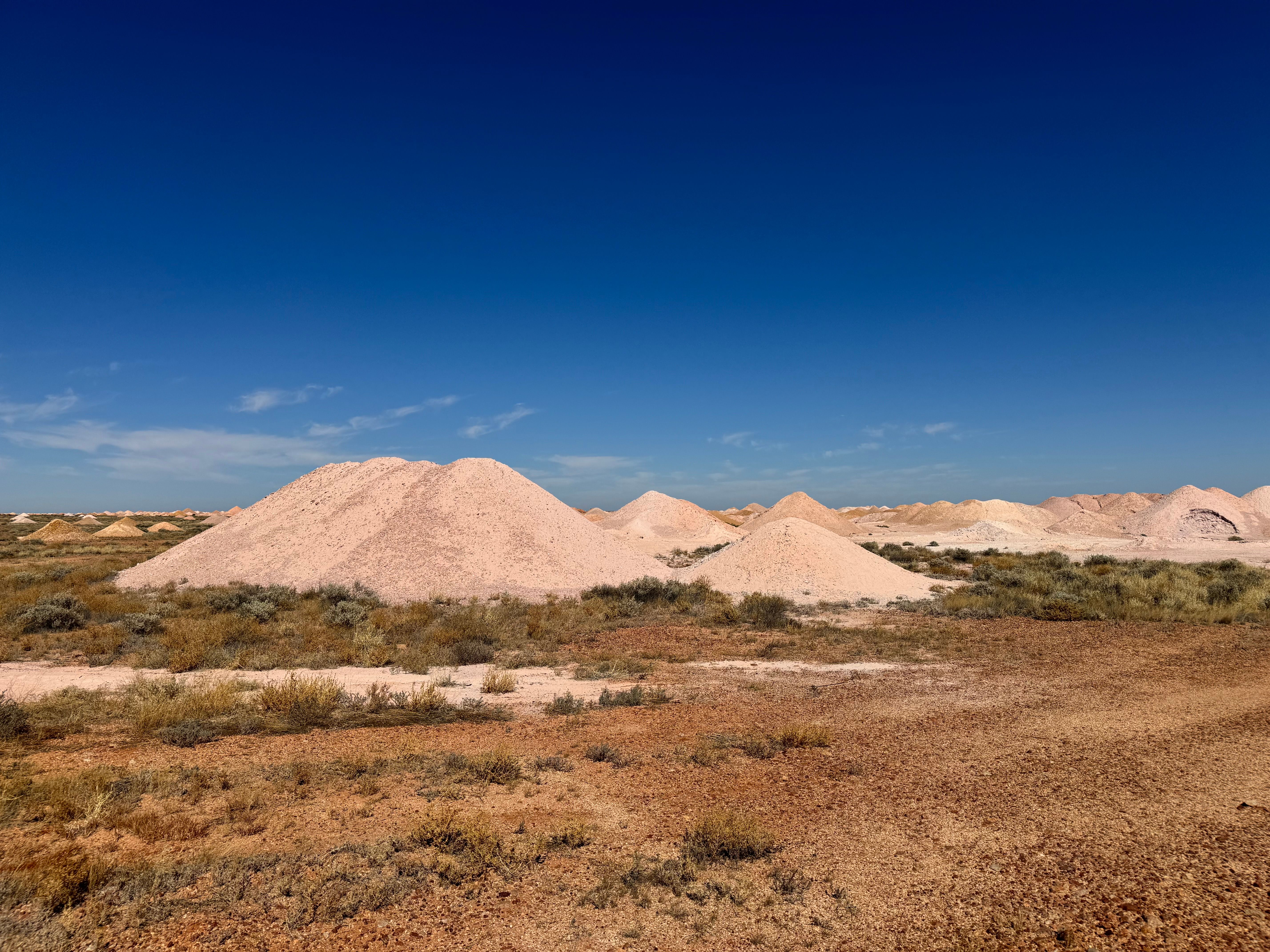 Mullock Heaps on Wasteland in Australia · Free Stock Photo