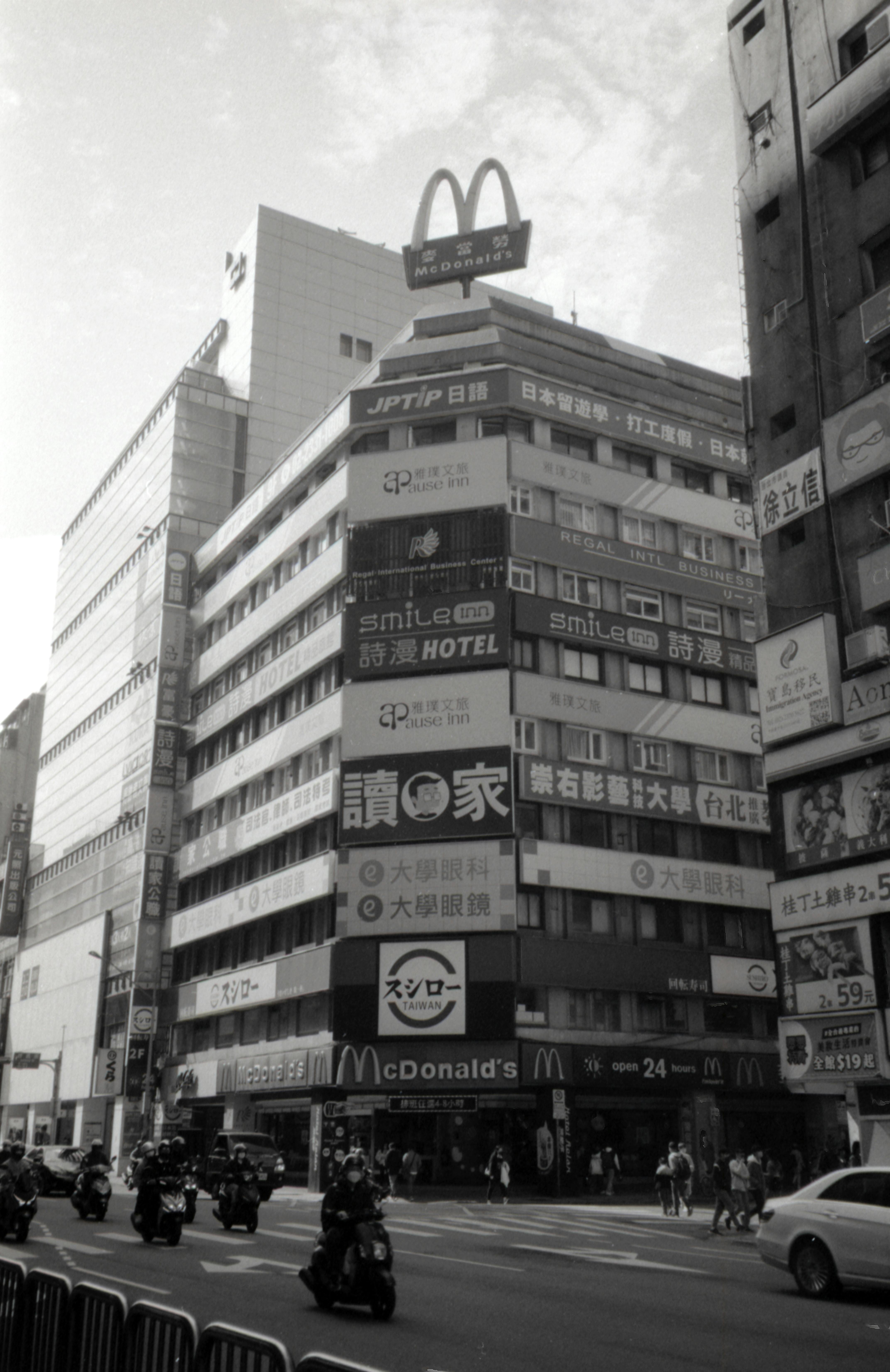 Ugly City Block Photos, Download The BEST Free Ugly City Block Stock ...