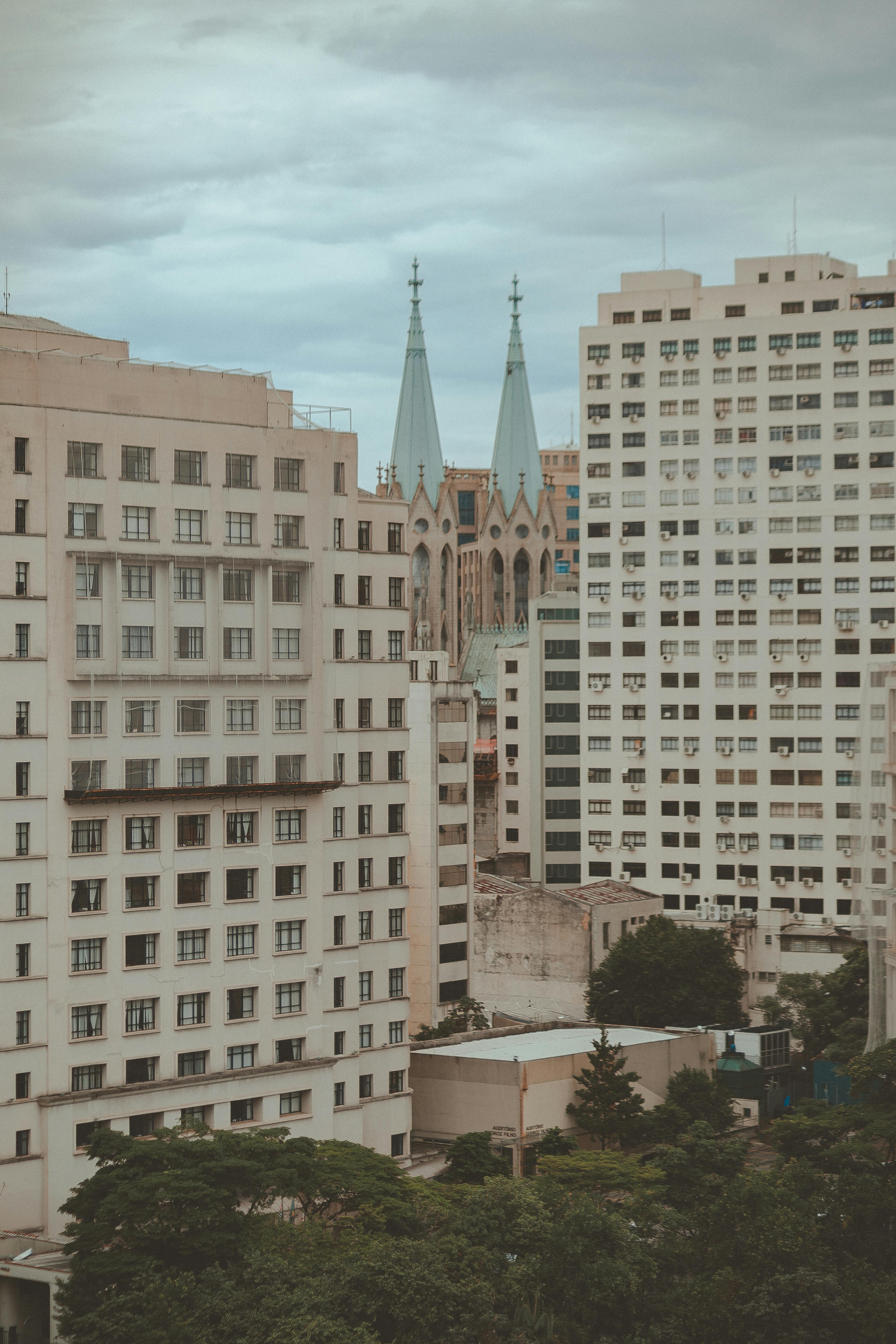 Architectural Photography of White Building · Free Stock Photo