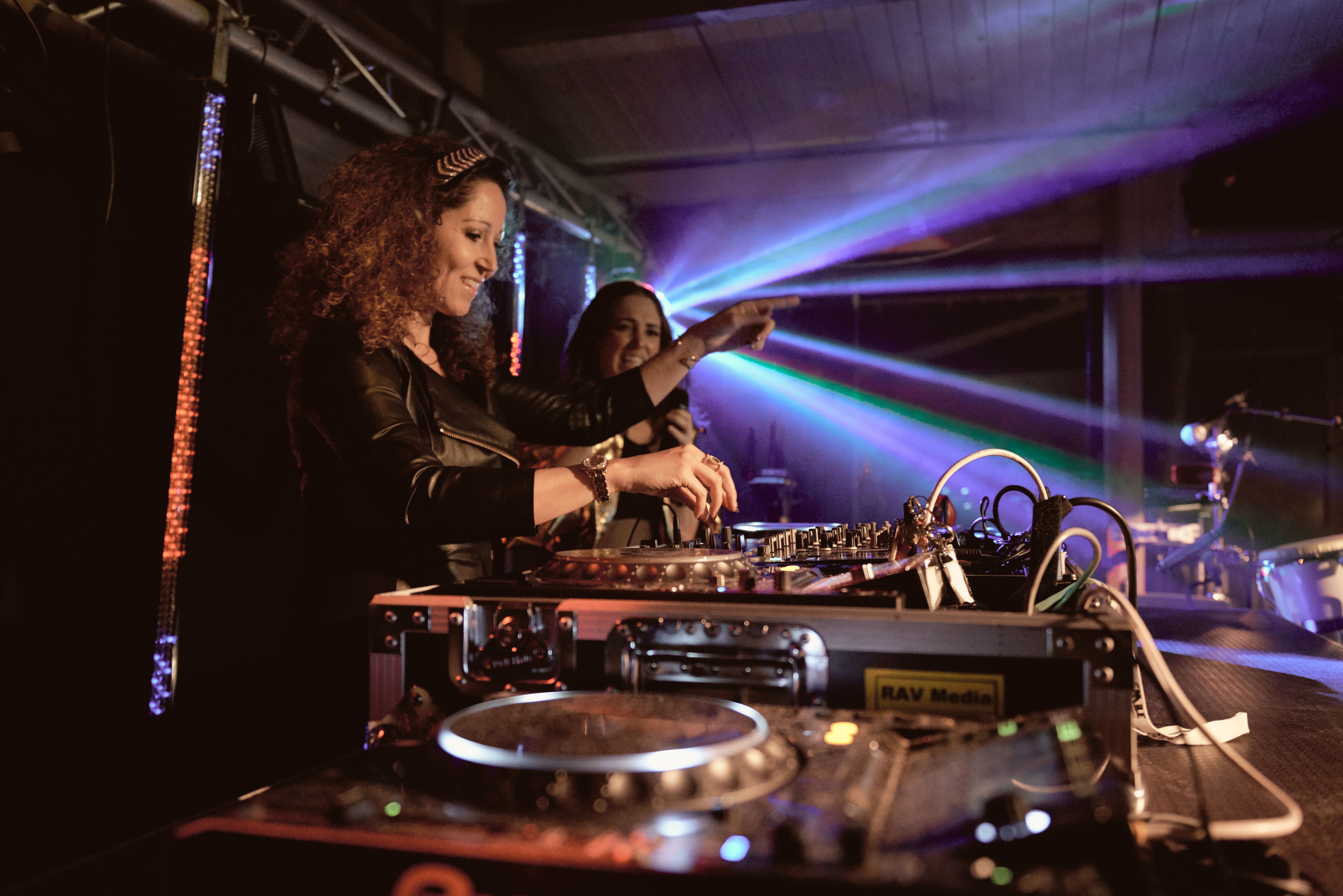 Foto stok gratis tentang disc jockey, dj, dunia malam