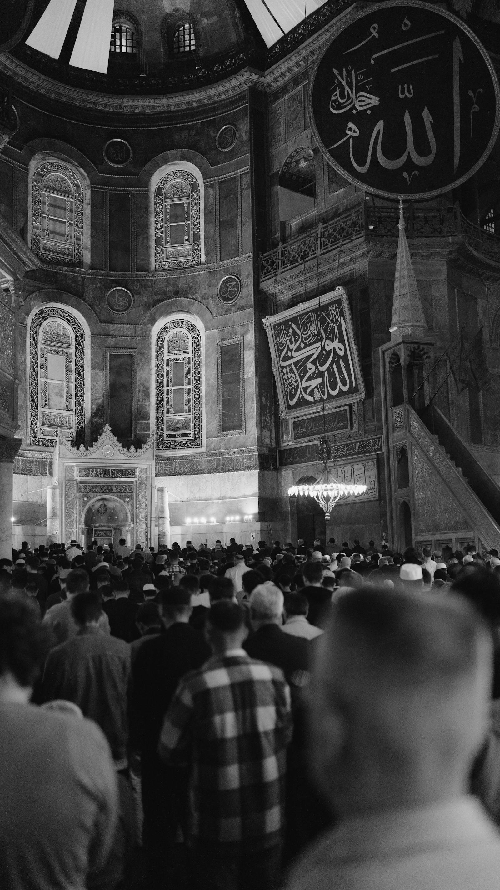 People Praying Photos, Download The BEST Free People Praying Stock ...