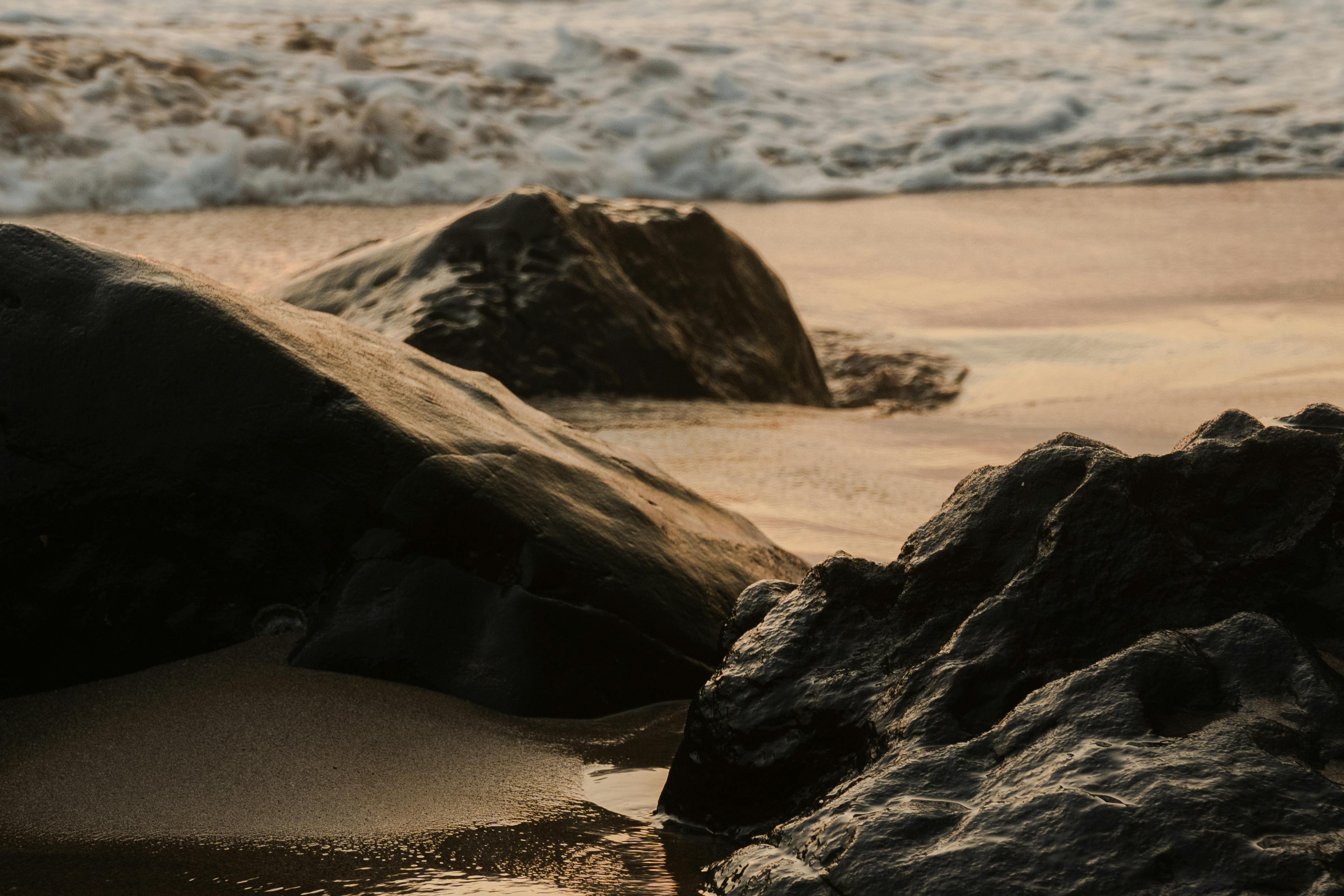 Barren Rocks on Beach · Free Stock Photo