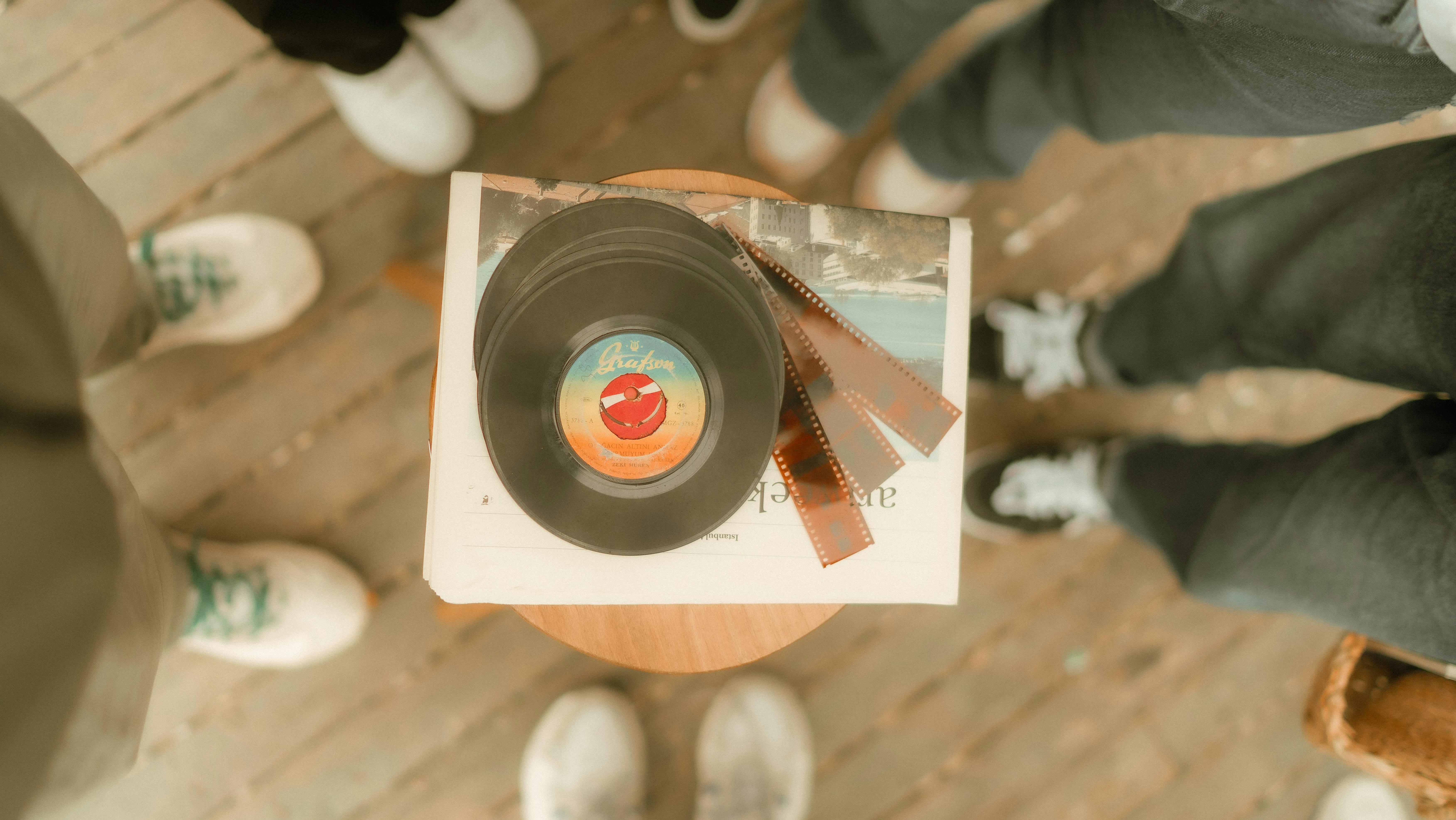 Accurate Records Photos, Download The BEST Free Accurate Records Stock ...