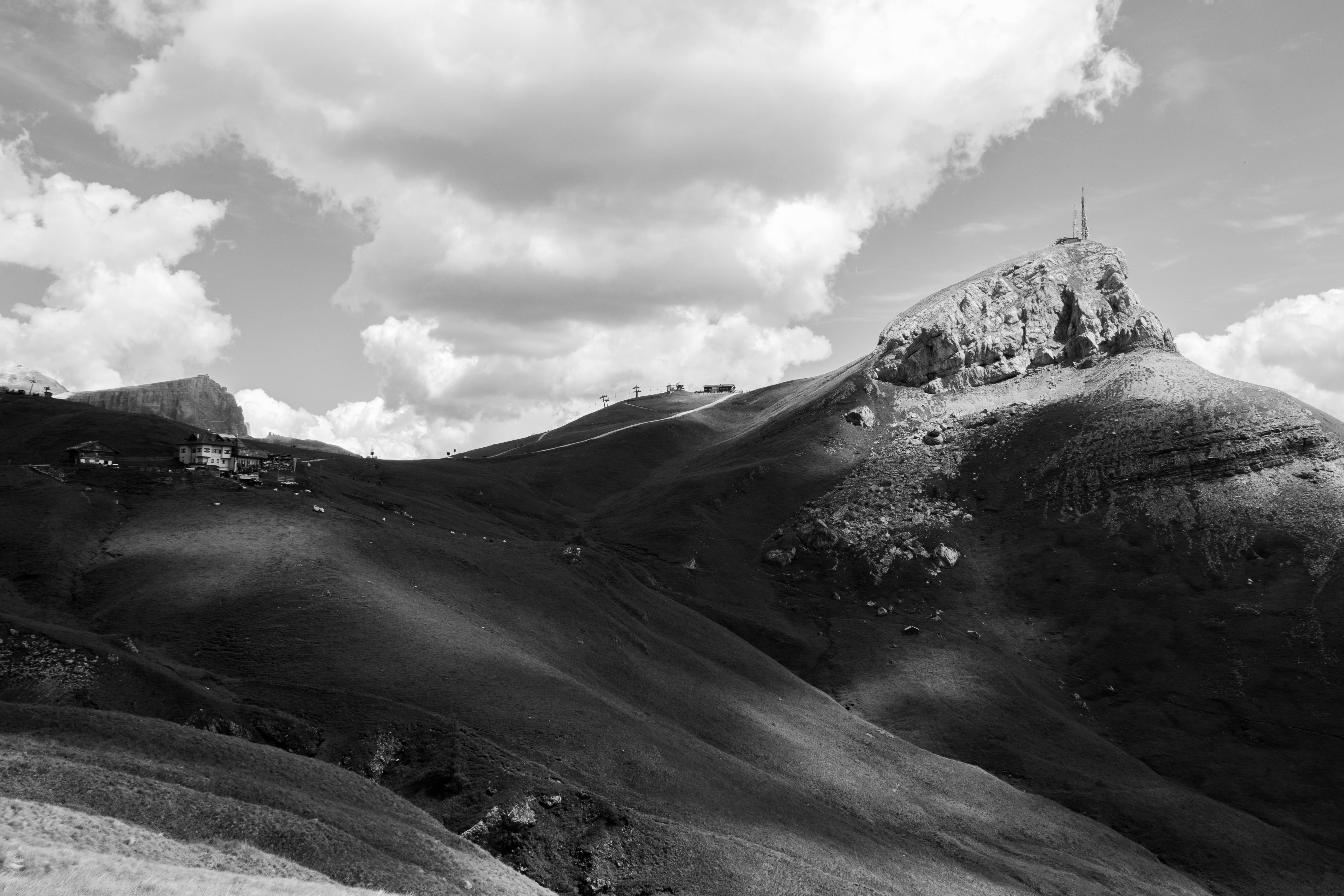 Black and White Scenic View of Mountains · Free Stock Photo