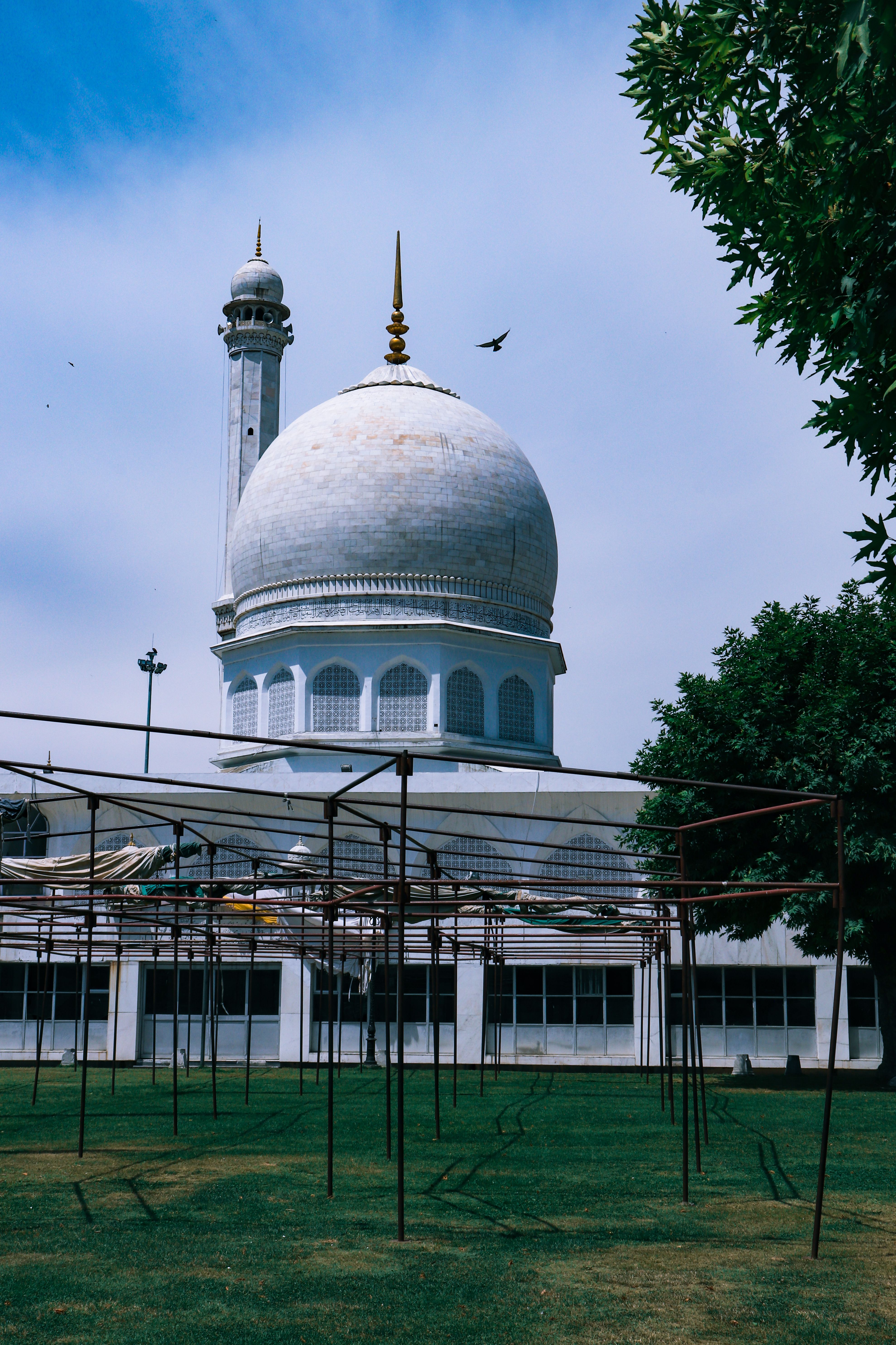 Hazratbal Shrine, Dargah Sharif, Kashmir, India · Free Stock Photo
