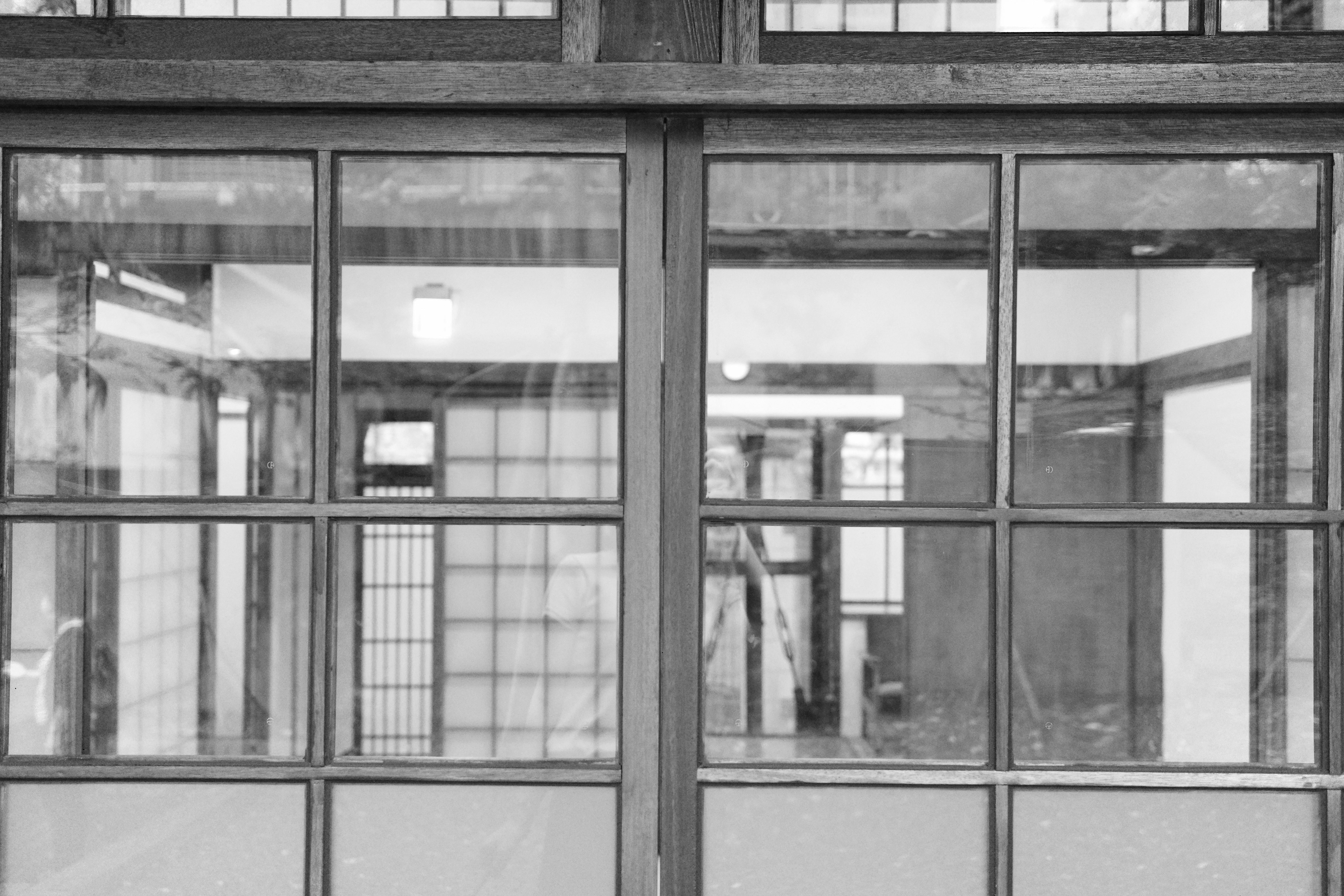 Closed Windows of Building · Free Stock Photo