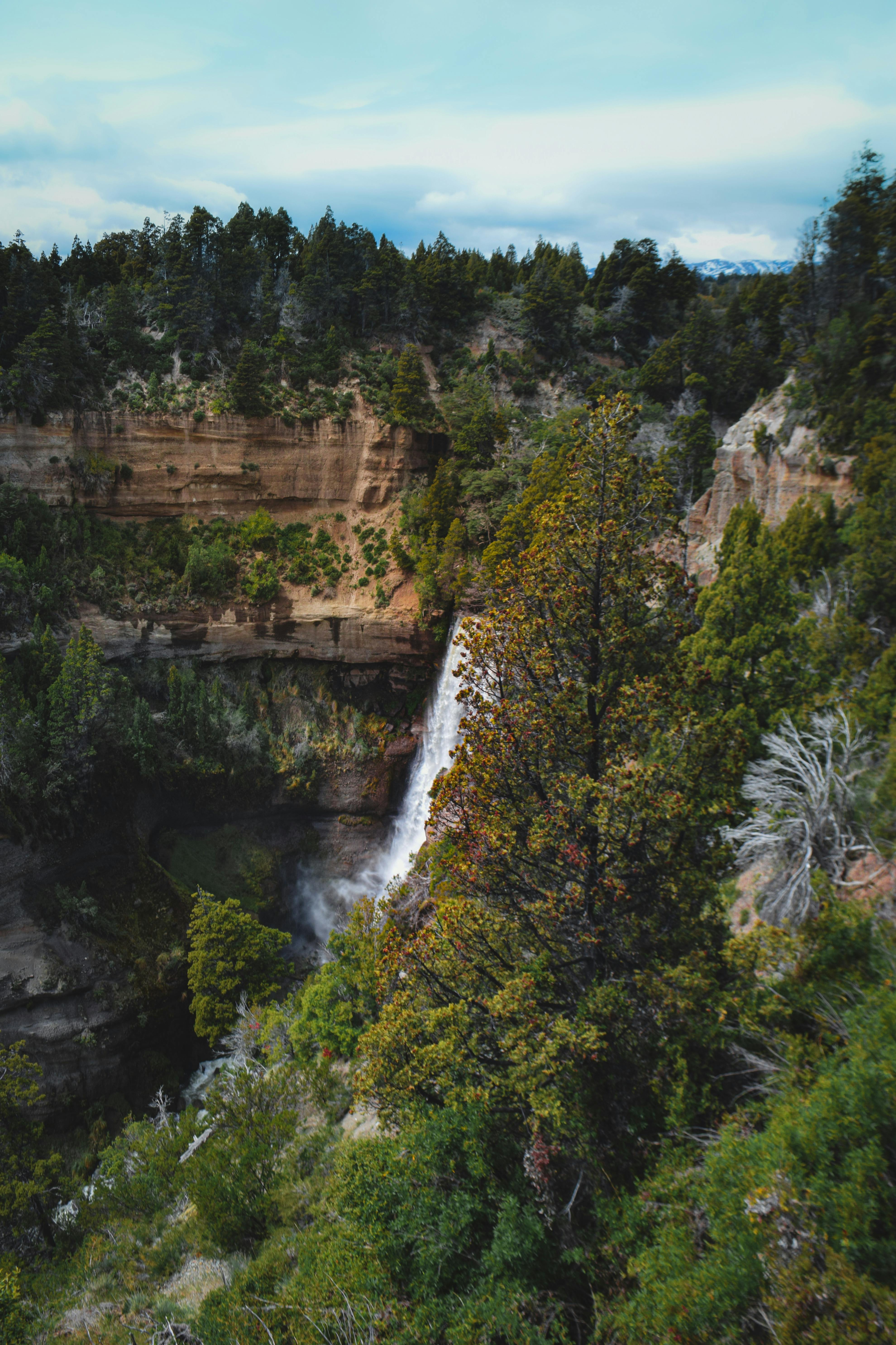 Nant and Falls · Free Stock Photo