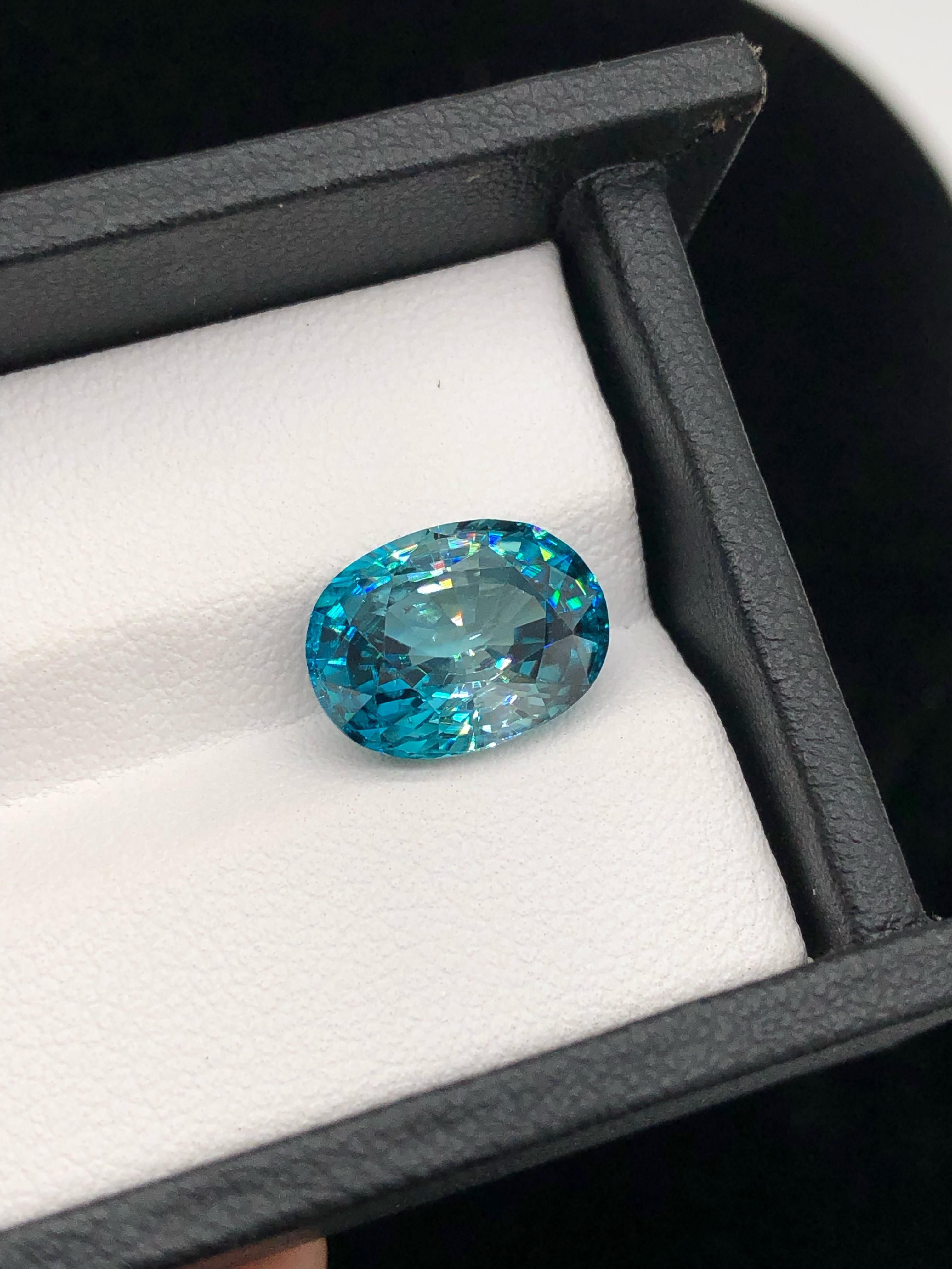 Top View of Blue Gemstone · Free Stock Photo