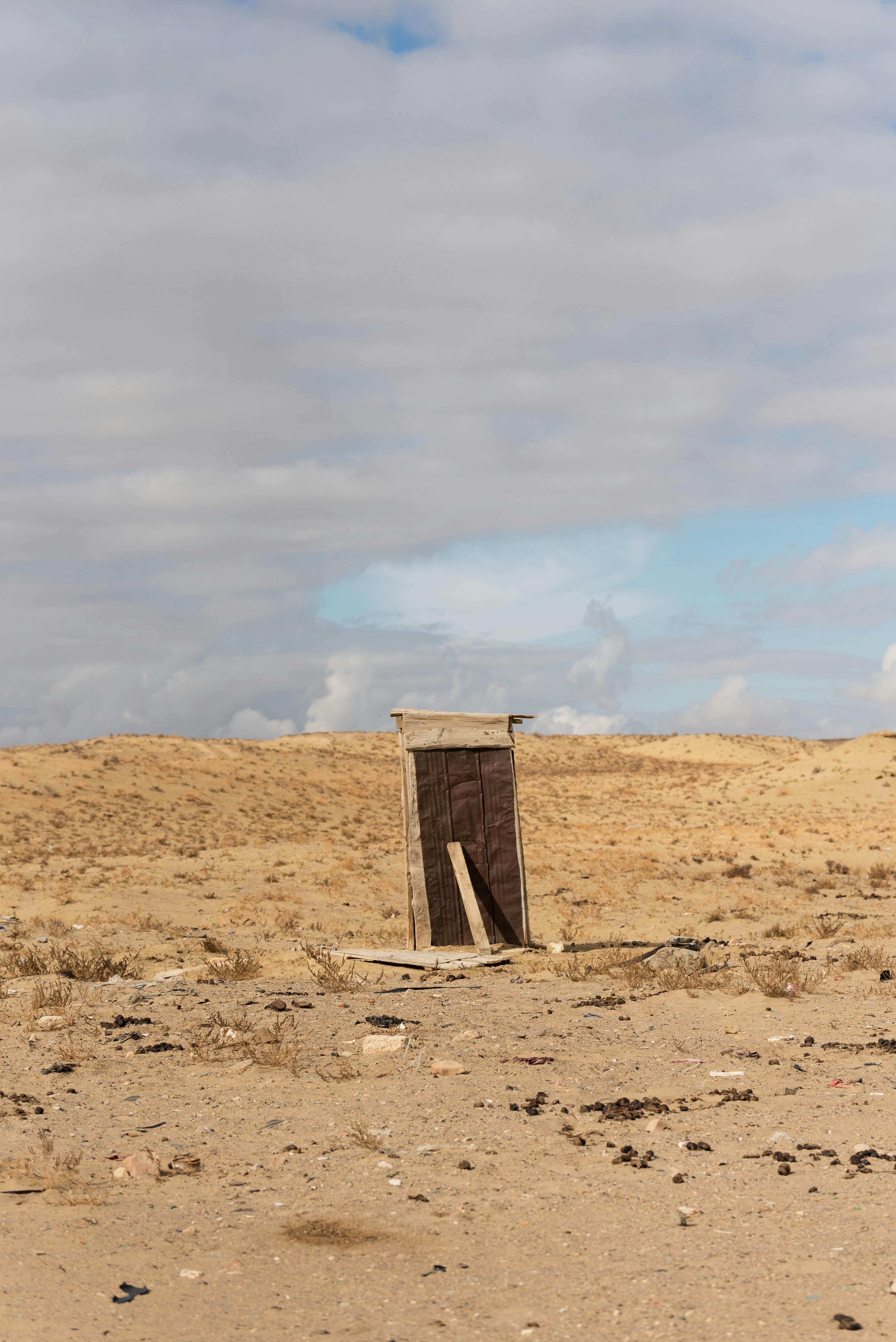 Clouds over a Small Desert Shack · Free Stock Photo
