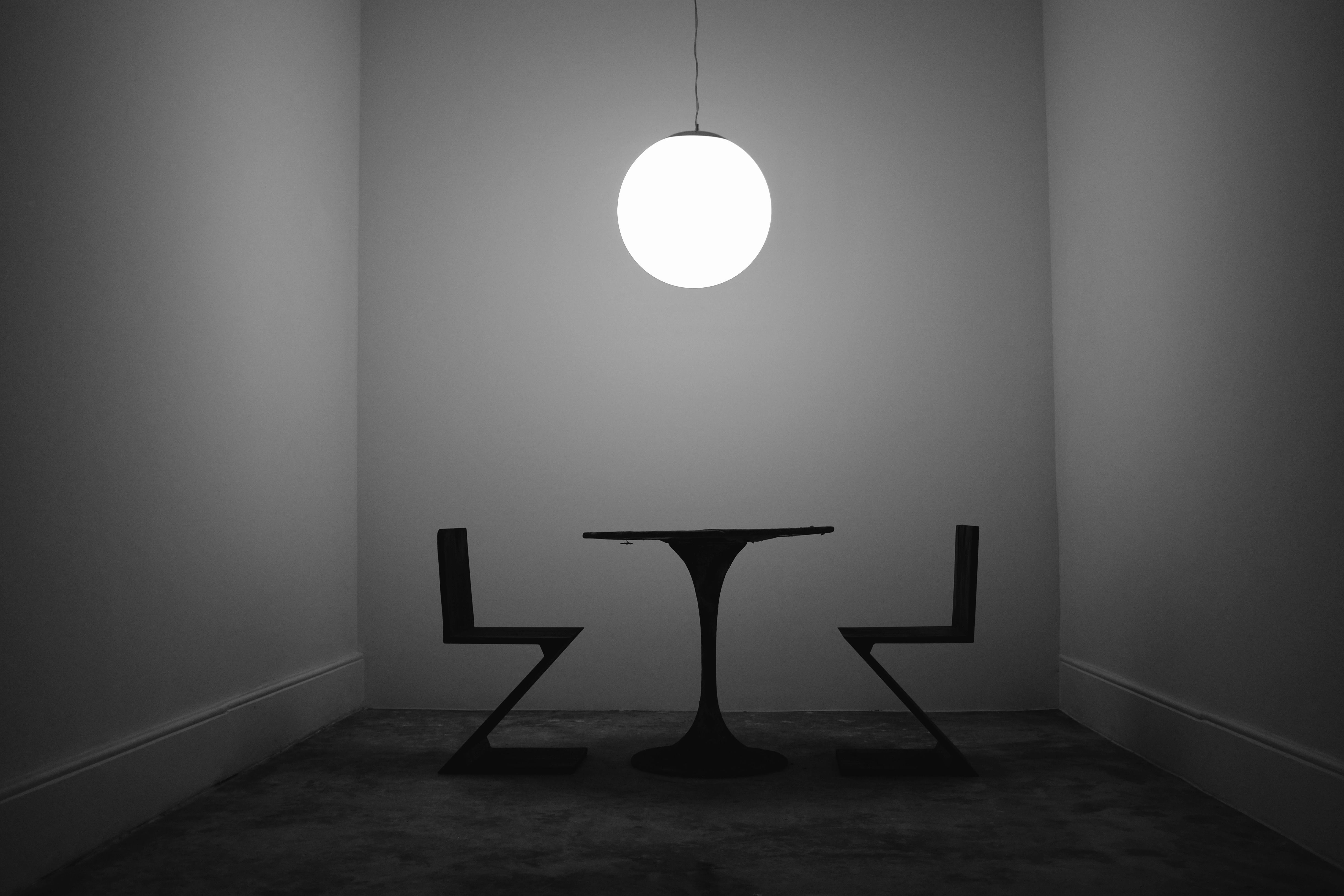 Lamp over Table and Chairs in Room · Free Stock Photo