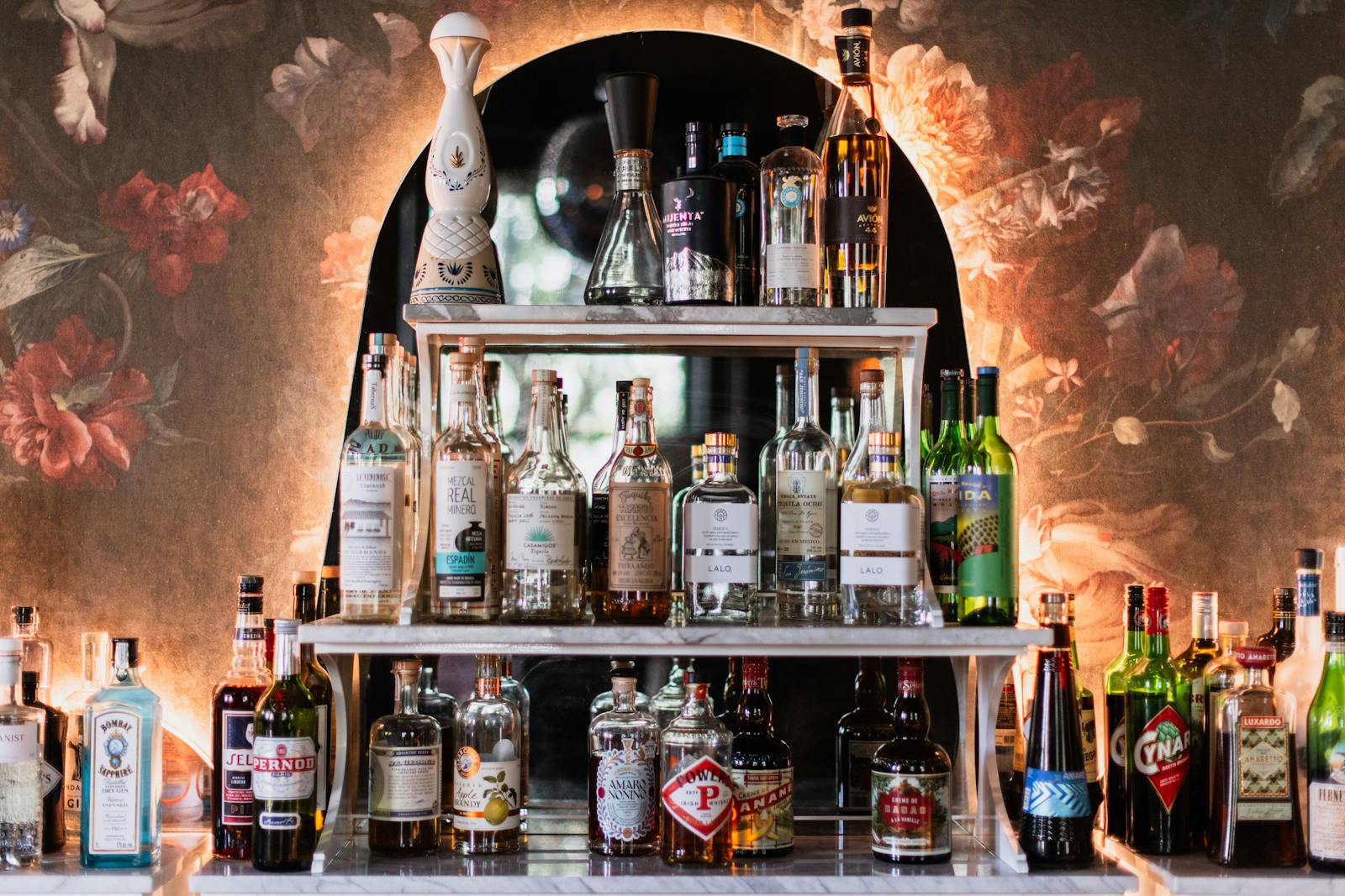 Bar Images Photos, Download The BEST Free Bar Images Stock Photos & HD ...