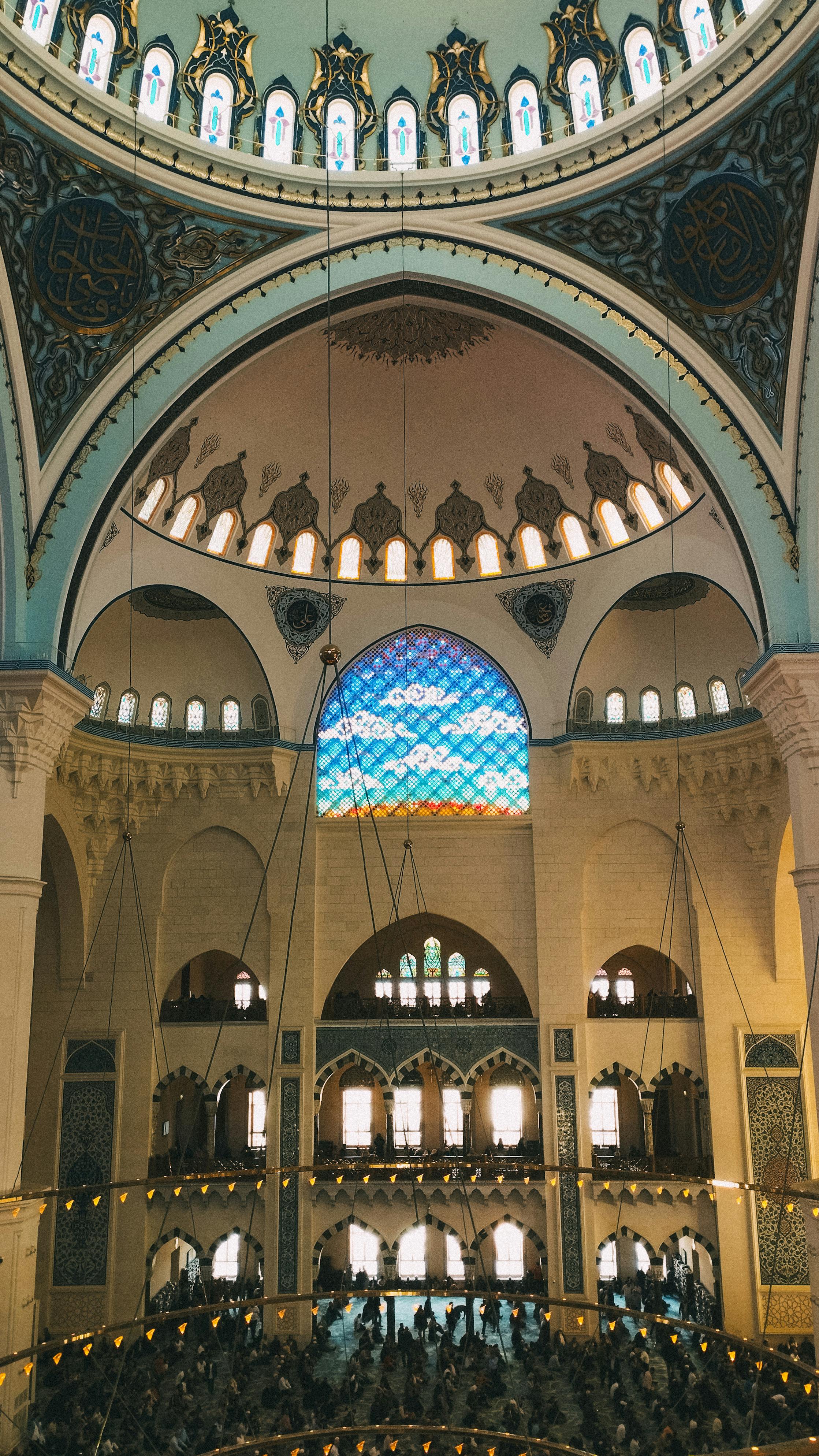 Interior of Camlica Mosque in Istanbul · Free Stock Photo