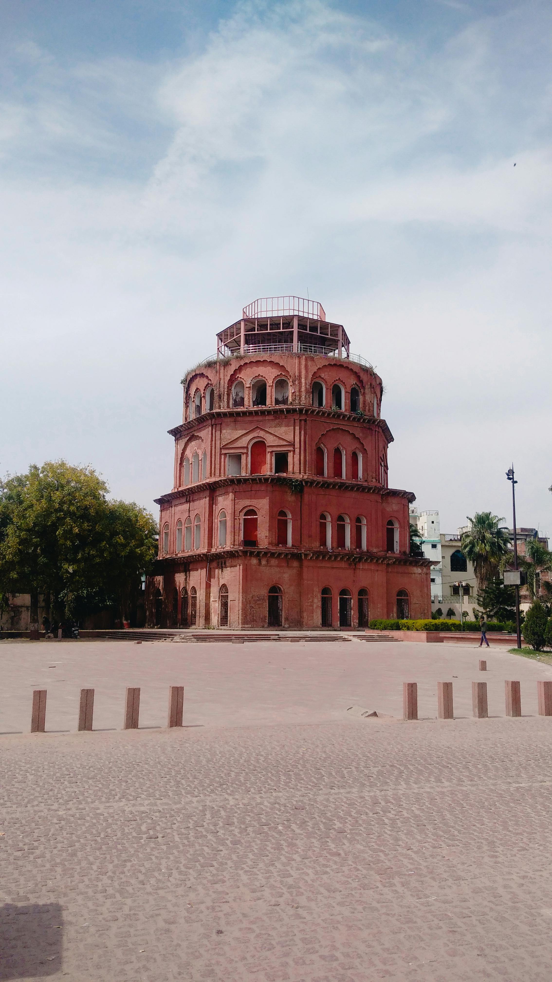 Satkhanda in Lakhnau in India · Free Stock Photo