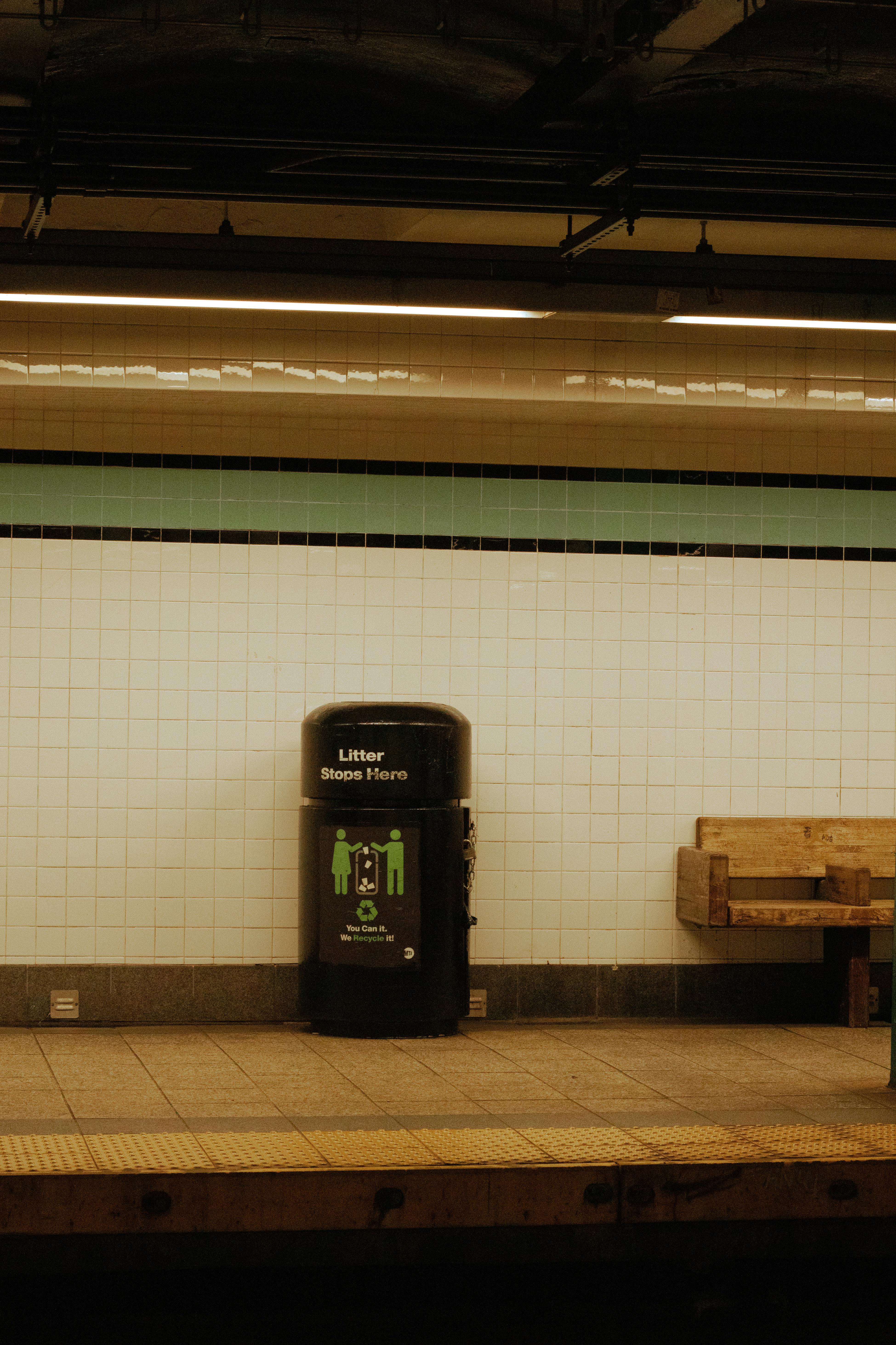 Litter Bin in Subway · Free Stock Photo