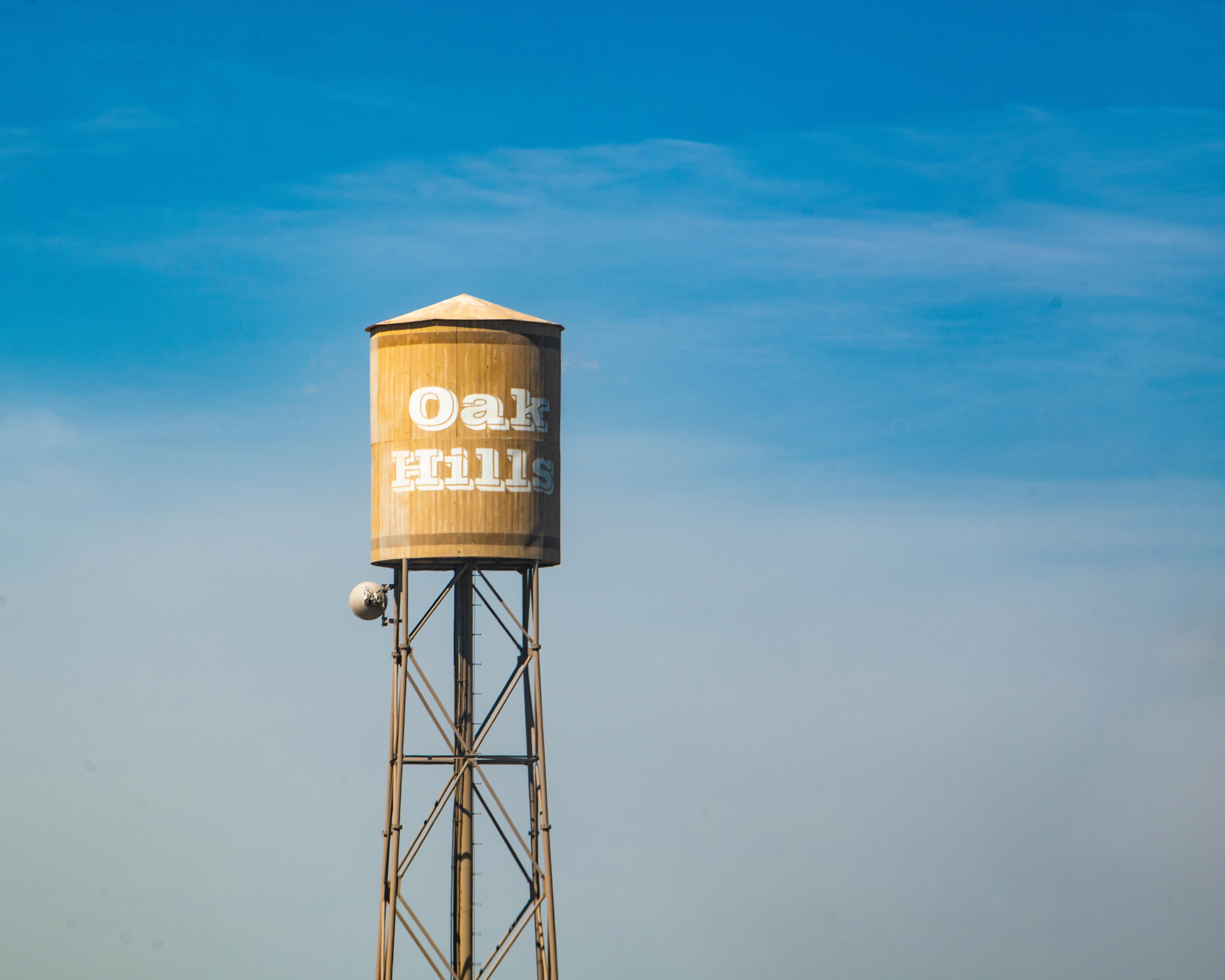 Vintage Water Tower · Free Stock Photo