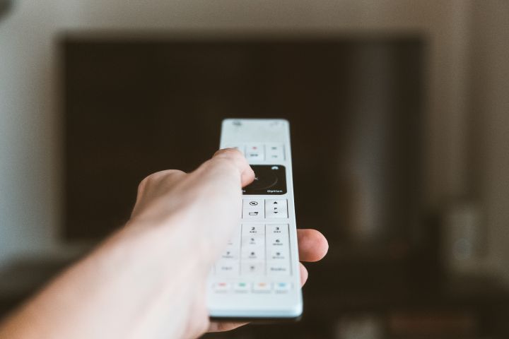 Does Hulu Plus Live TV have local channels? What's included?
