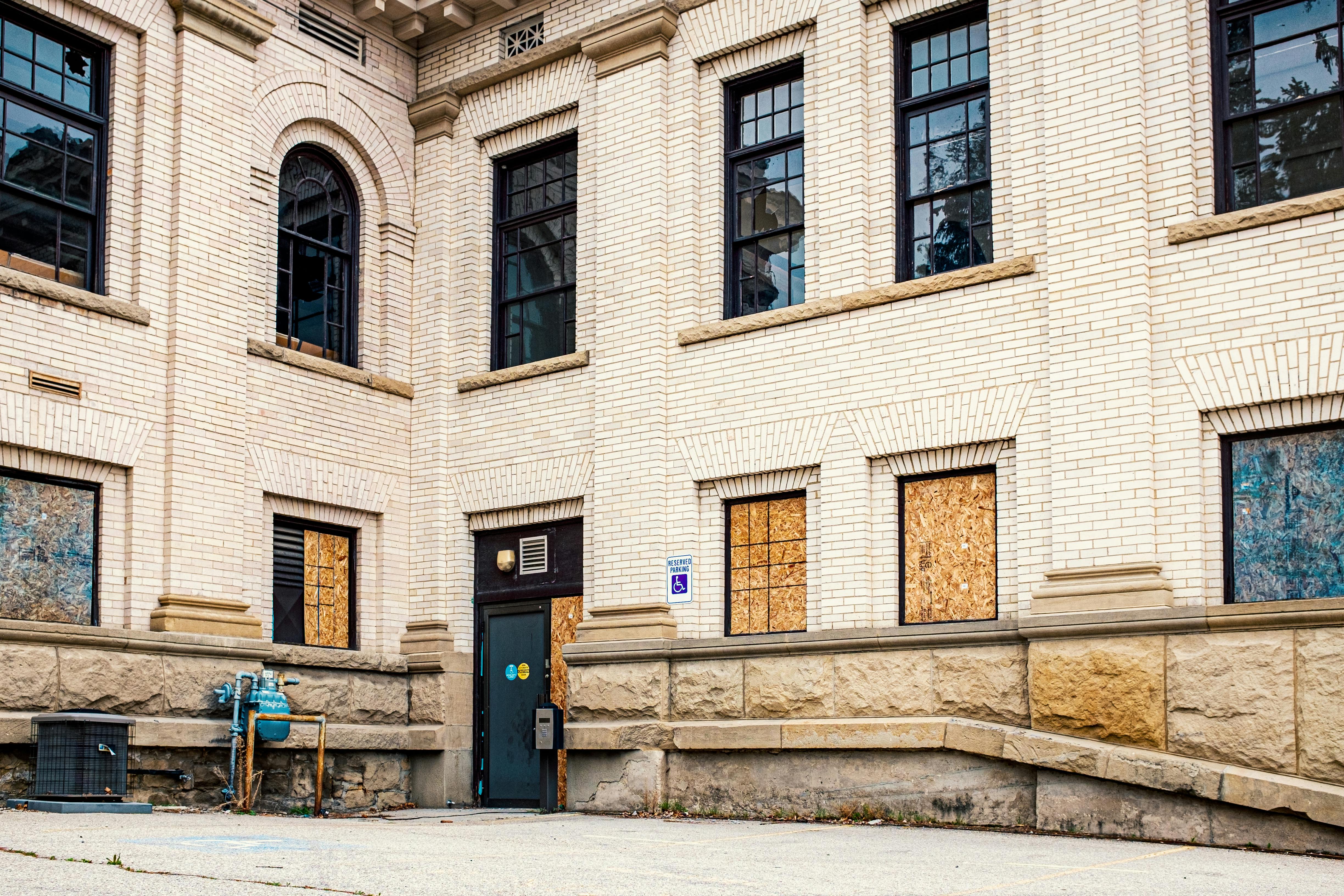 Windows in a Traditional Tenement · Free Stock Photo