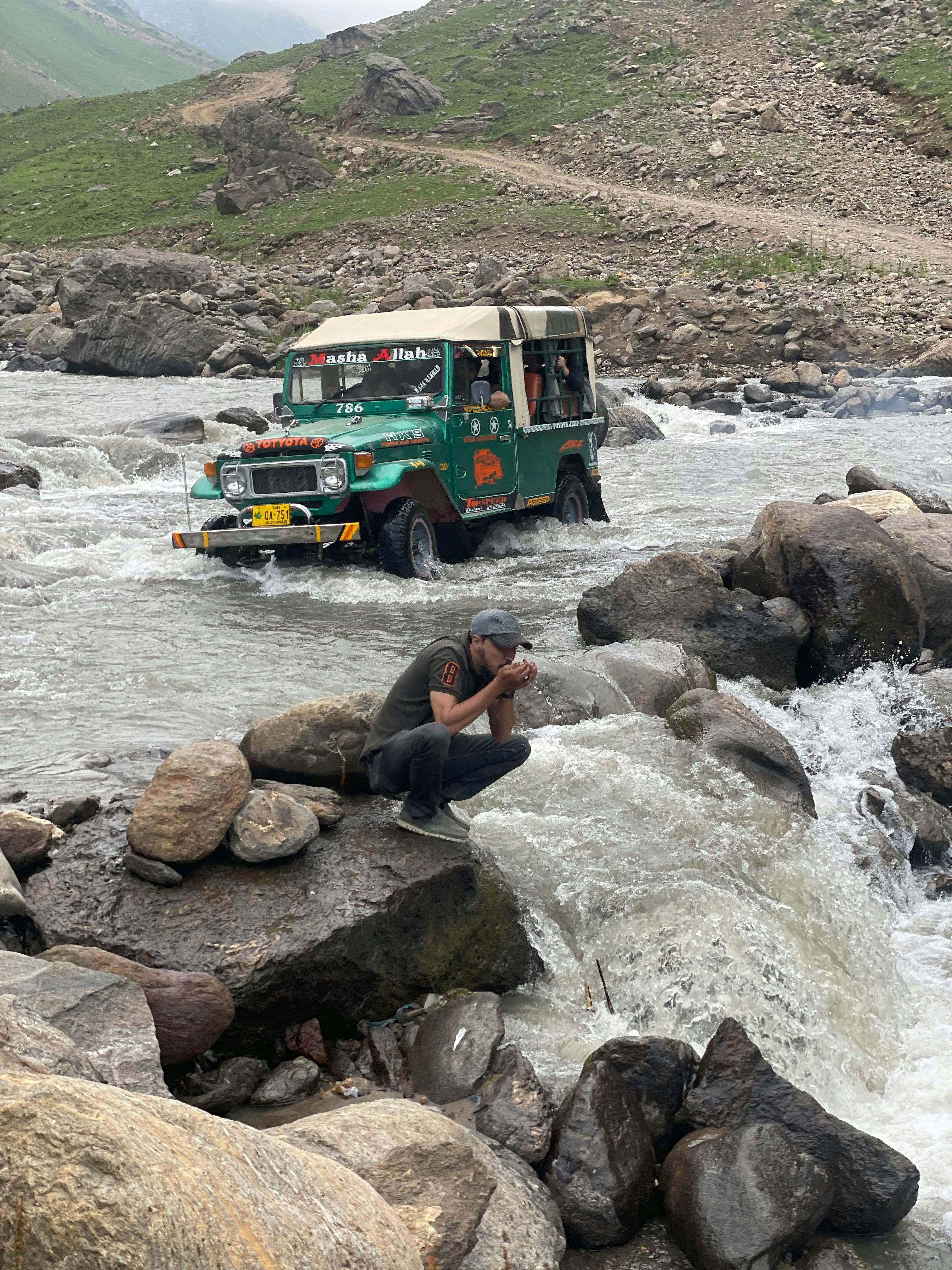 Drinking Waterfall Photos, Download The BEST Free Drinking Waterfall ...