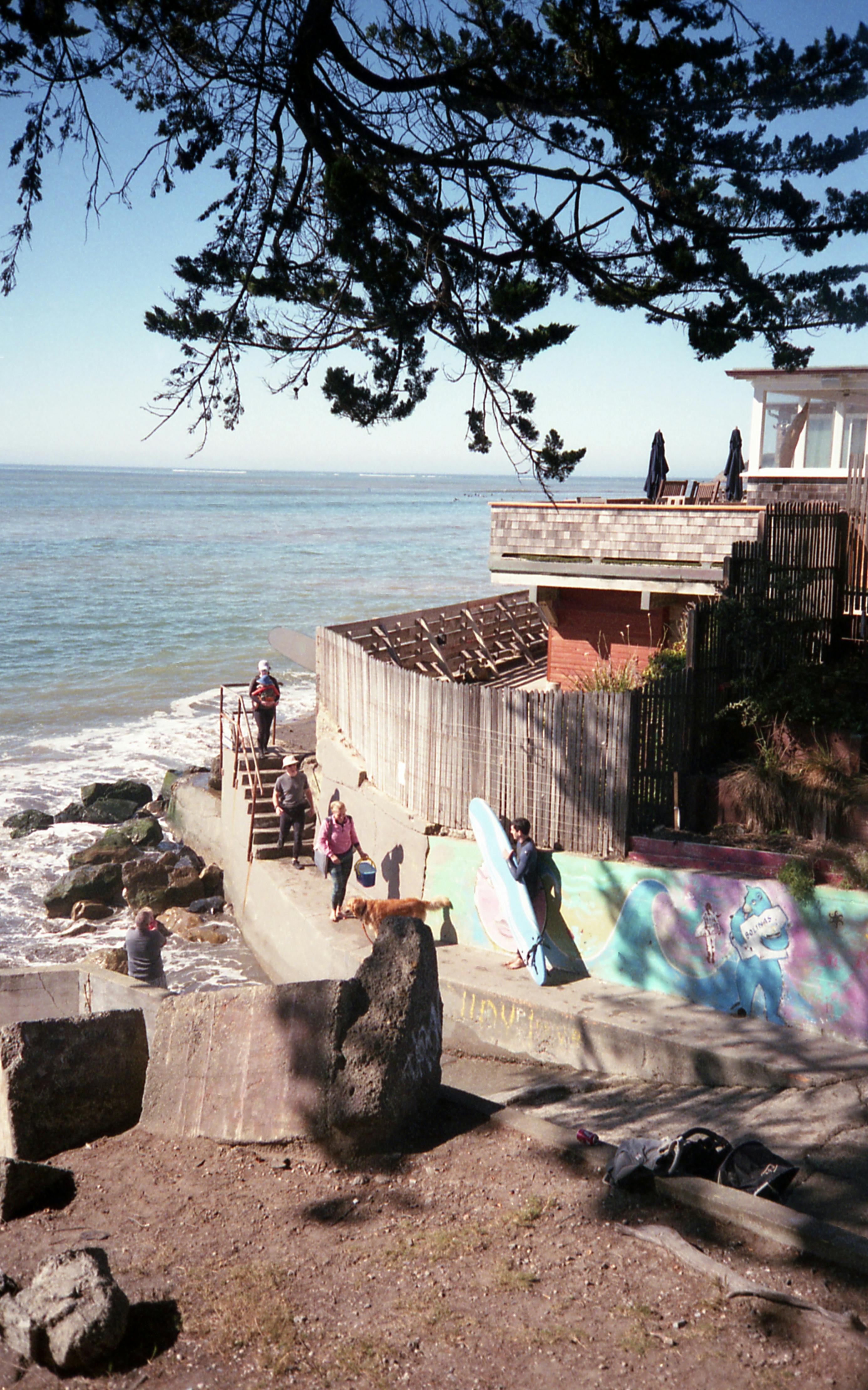 Surf Building Photos, Download Free Surf Building Stock Photos & HD Images