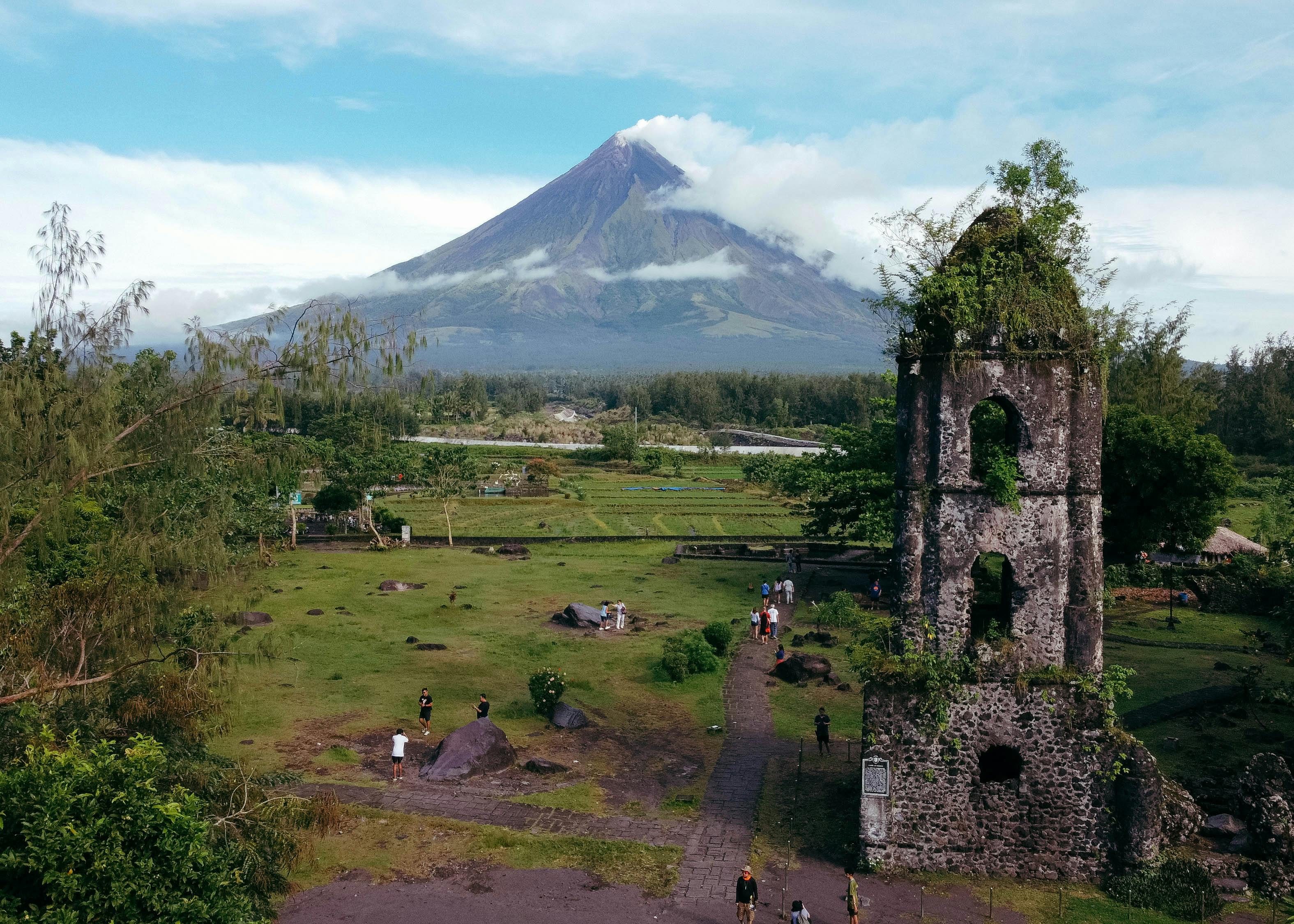 Old Ruin and Mayon Volcano in Philippines · Free Stock Photo