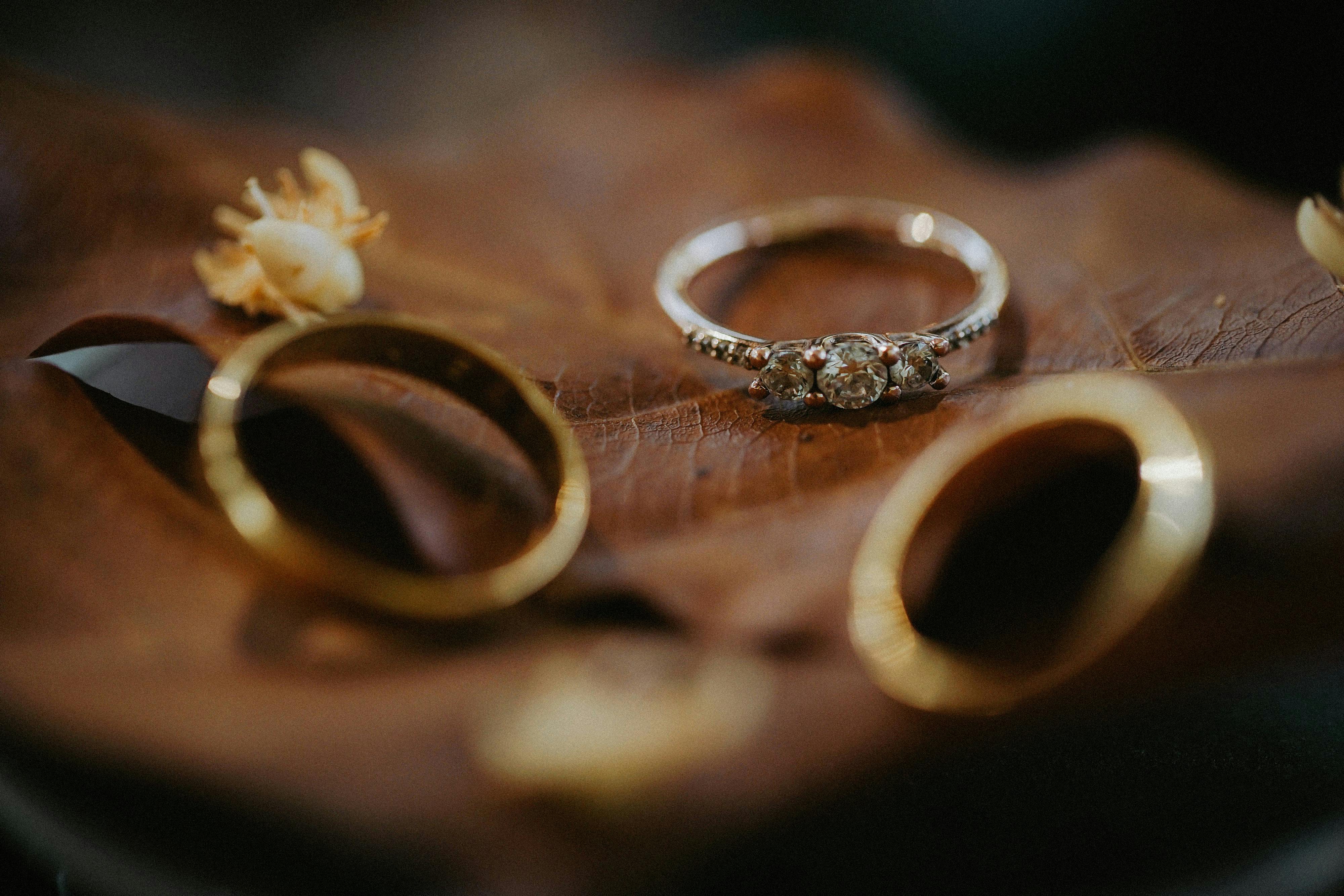 Gold Wedding Bond · Free Stock Photo