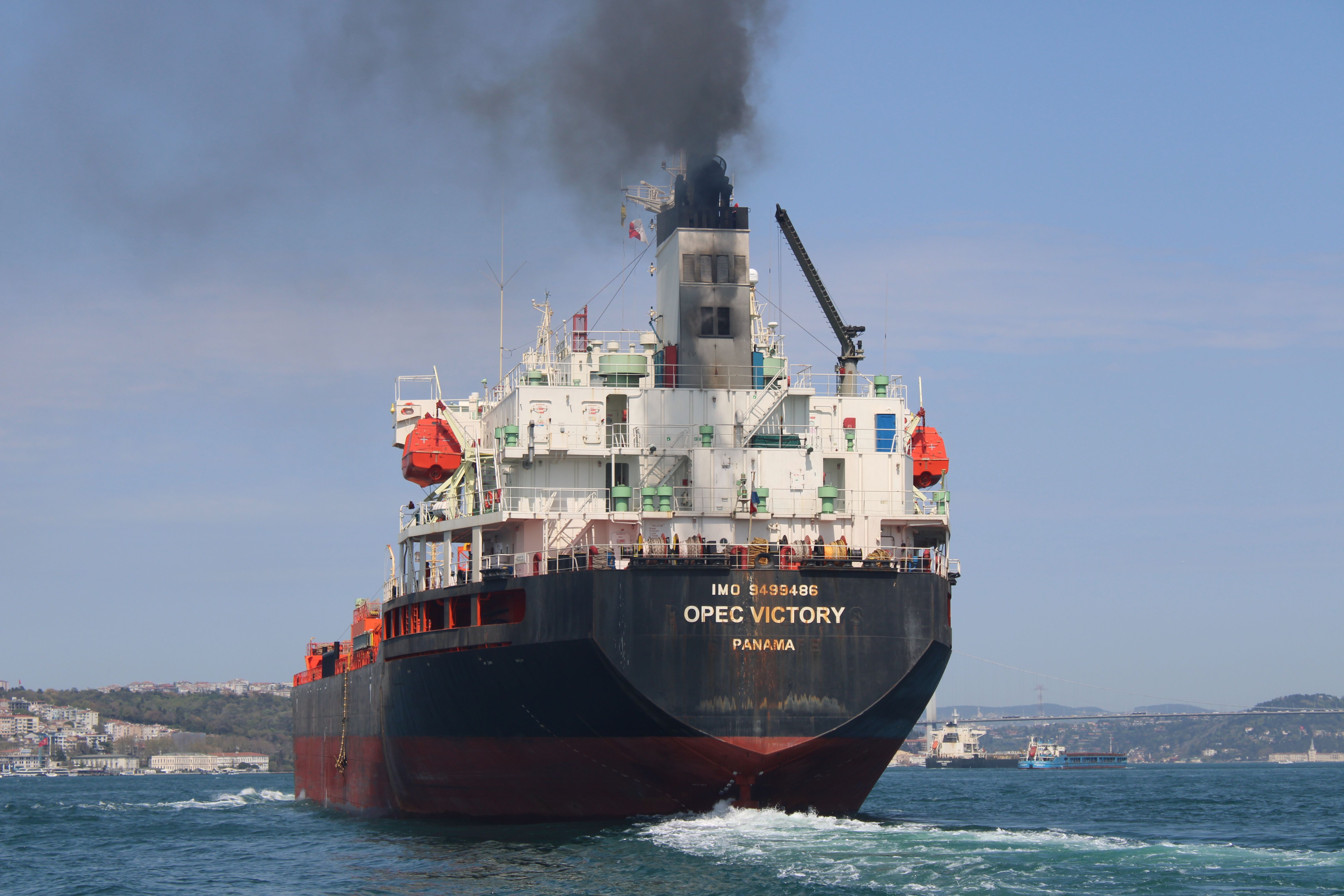 Oil Tanker Photos, Download The BEST Free Oil Tanker Stock Photos & HD ...