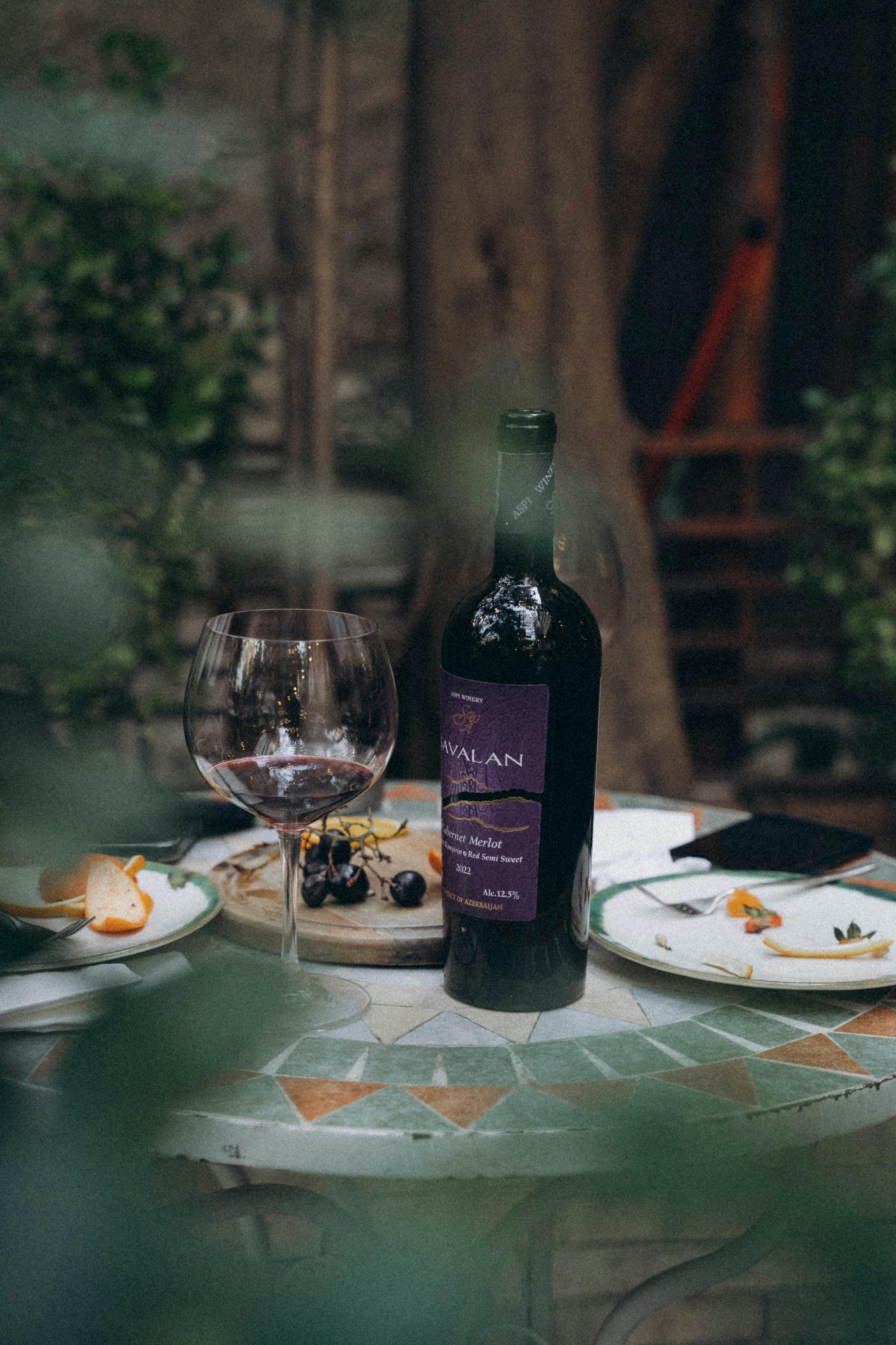 Leftovers on a Restaurants Table · Free Stock Photo