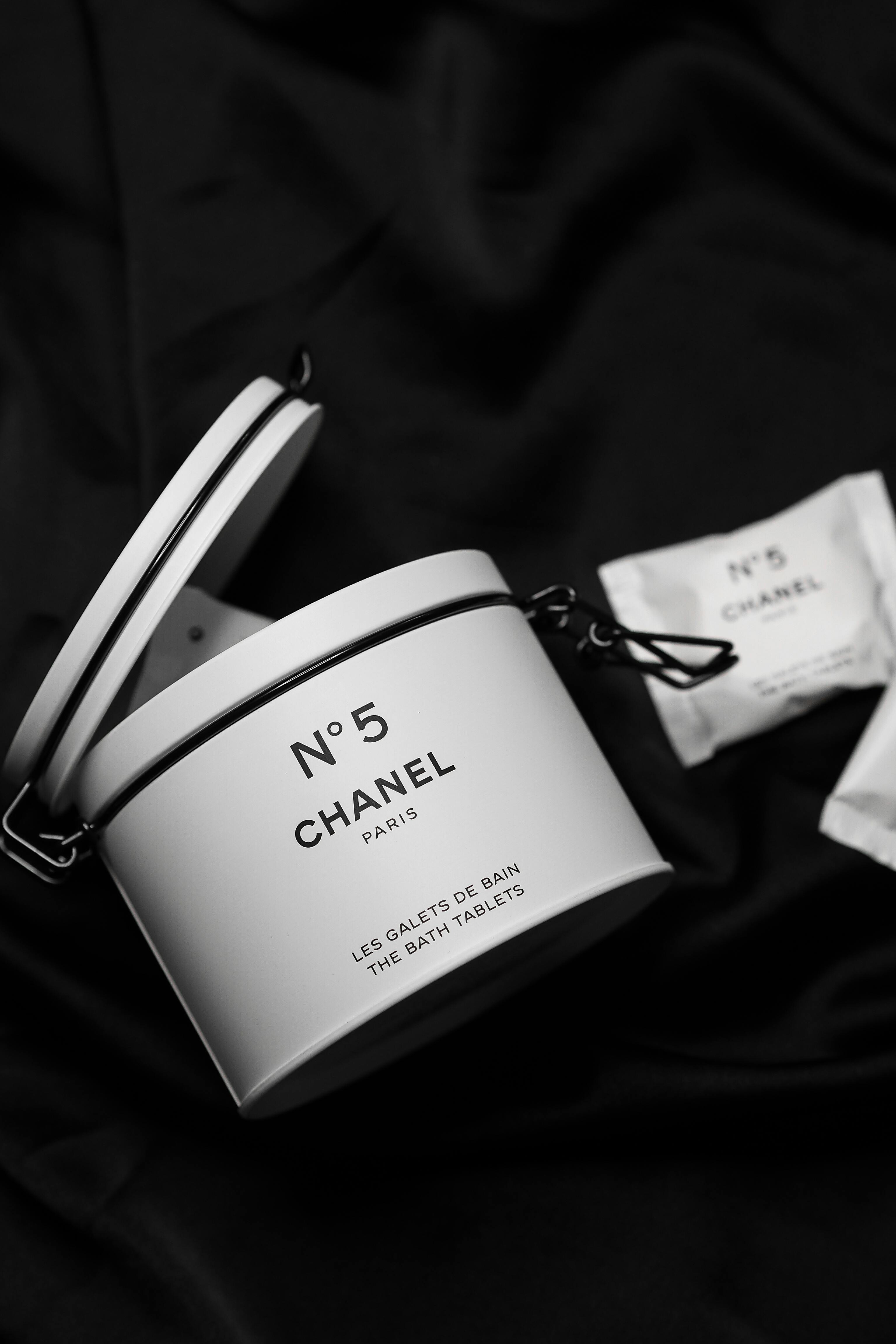 Bucket Icons Photos, Download The BEST Free Bucket Icons Stock Photos ...