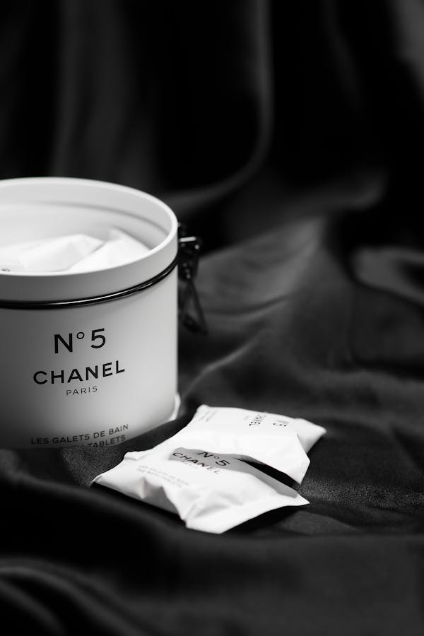 Sachet Packaging Photos, Download The BEST Free Sachet Packaging Stock ...