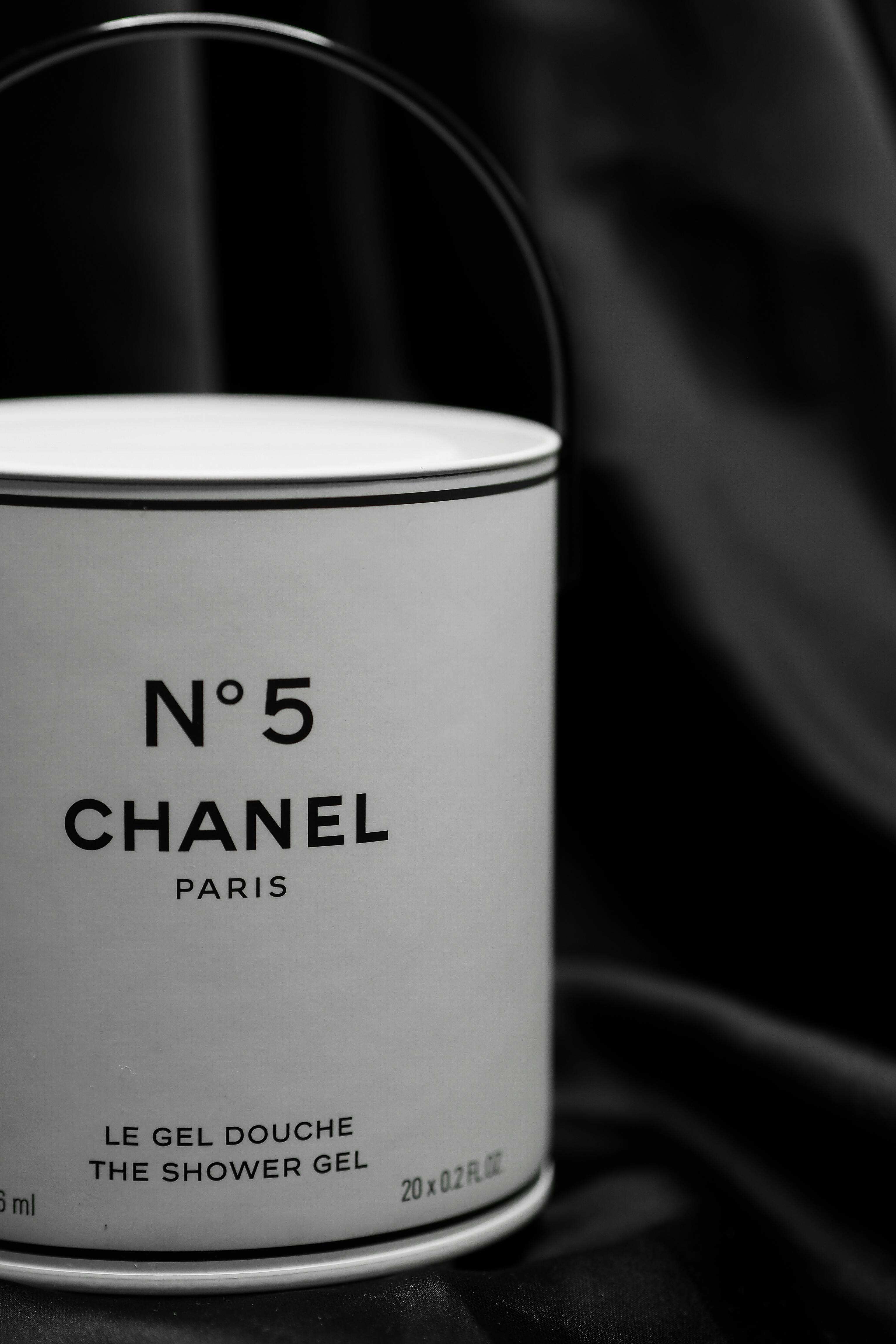 Close-up of a Bucket of Luxury Shower Gel · Free Stock Photo