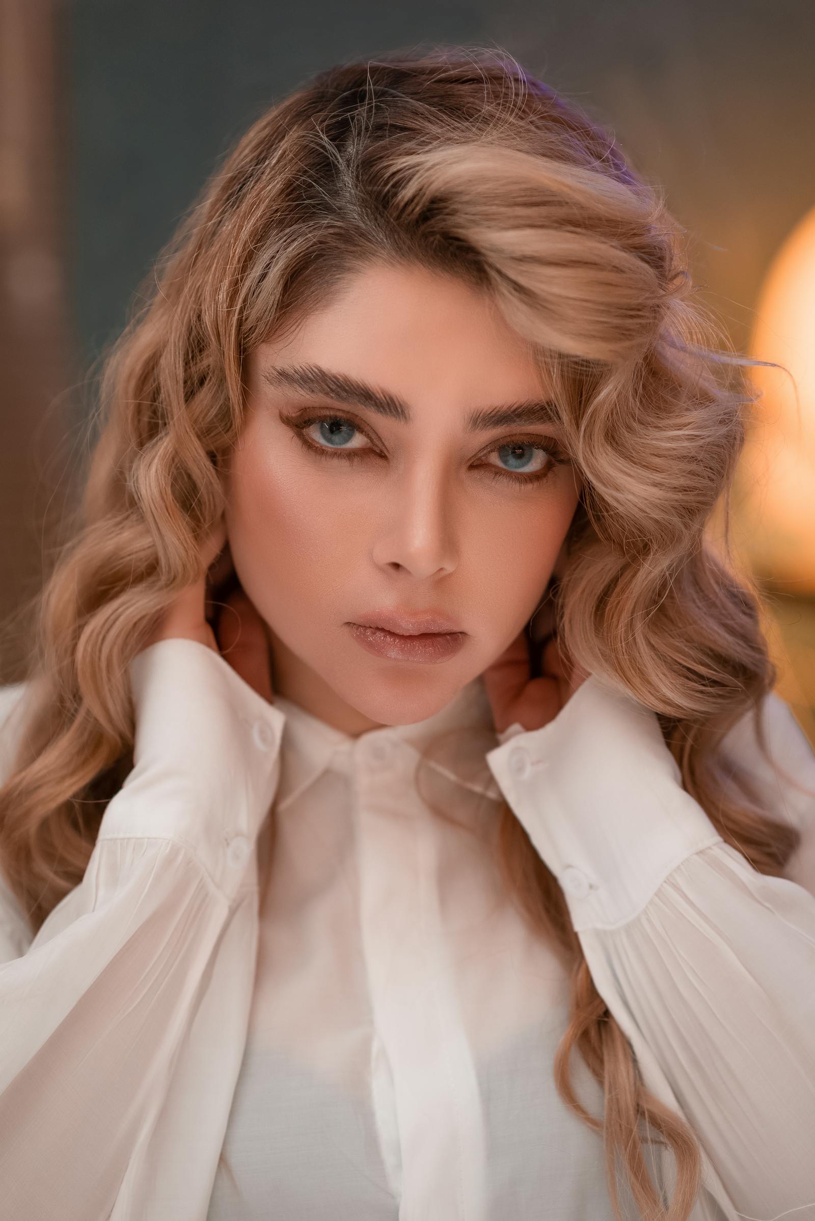 Basic White Woman Photos, Download The BEST Free Basic White Woman ...