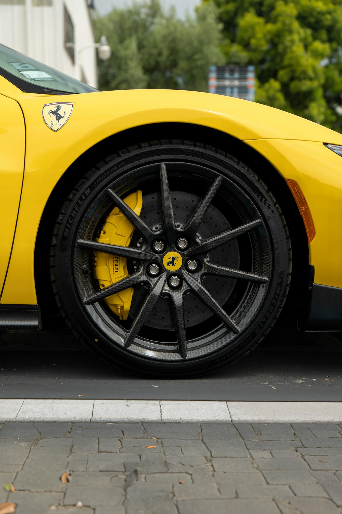 Ferrari Wheel Photos, Download The BEST Free Ferrari Wheel Stock Photos ...