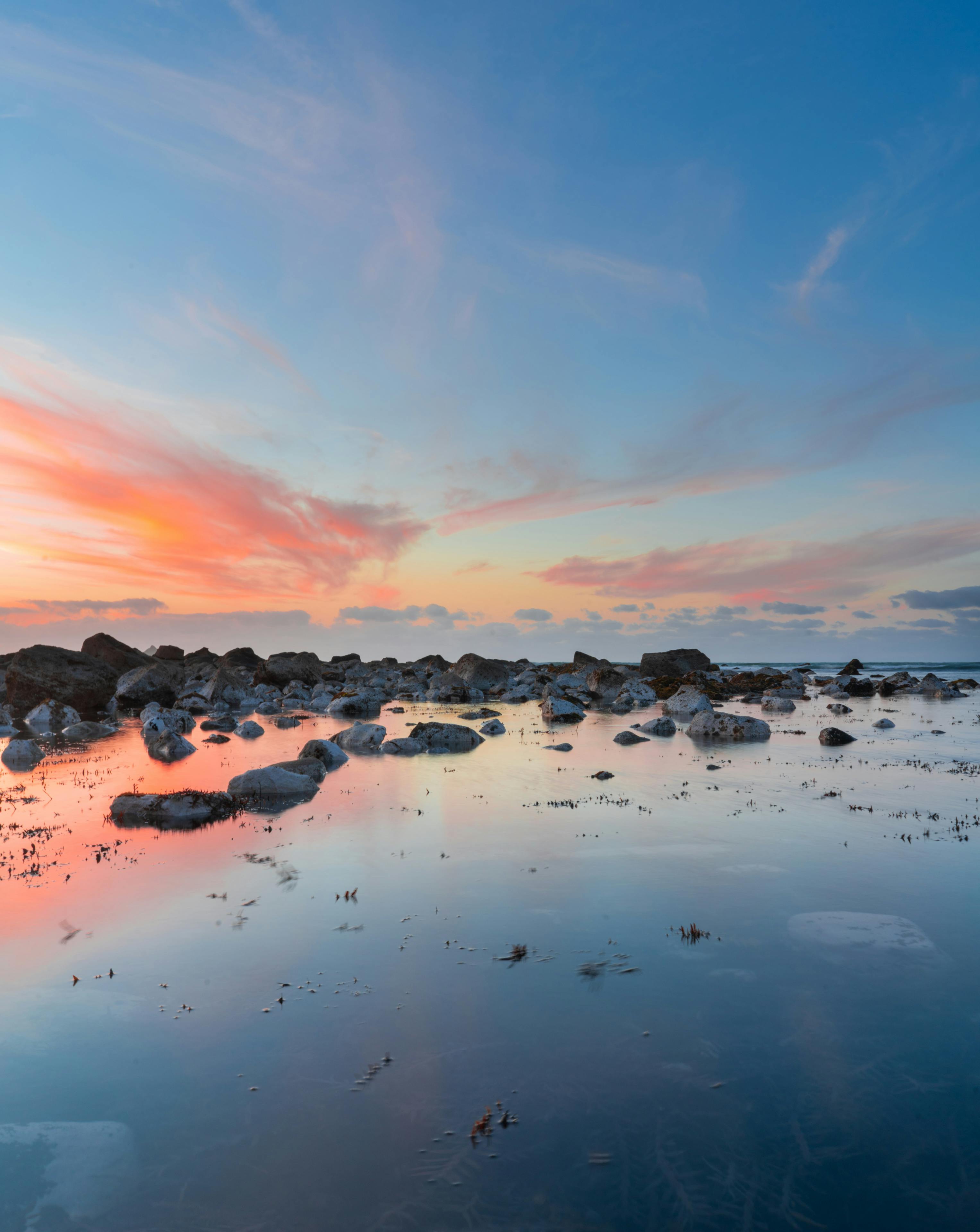 Rock Formation Near Water · Free Stock Photo