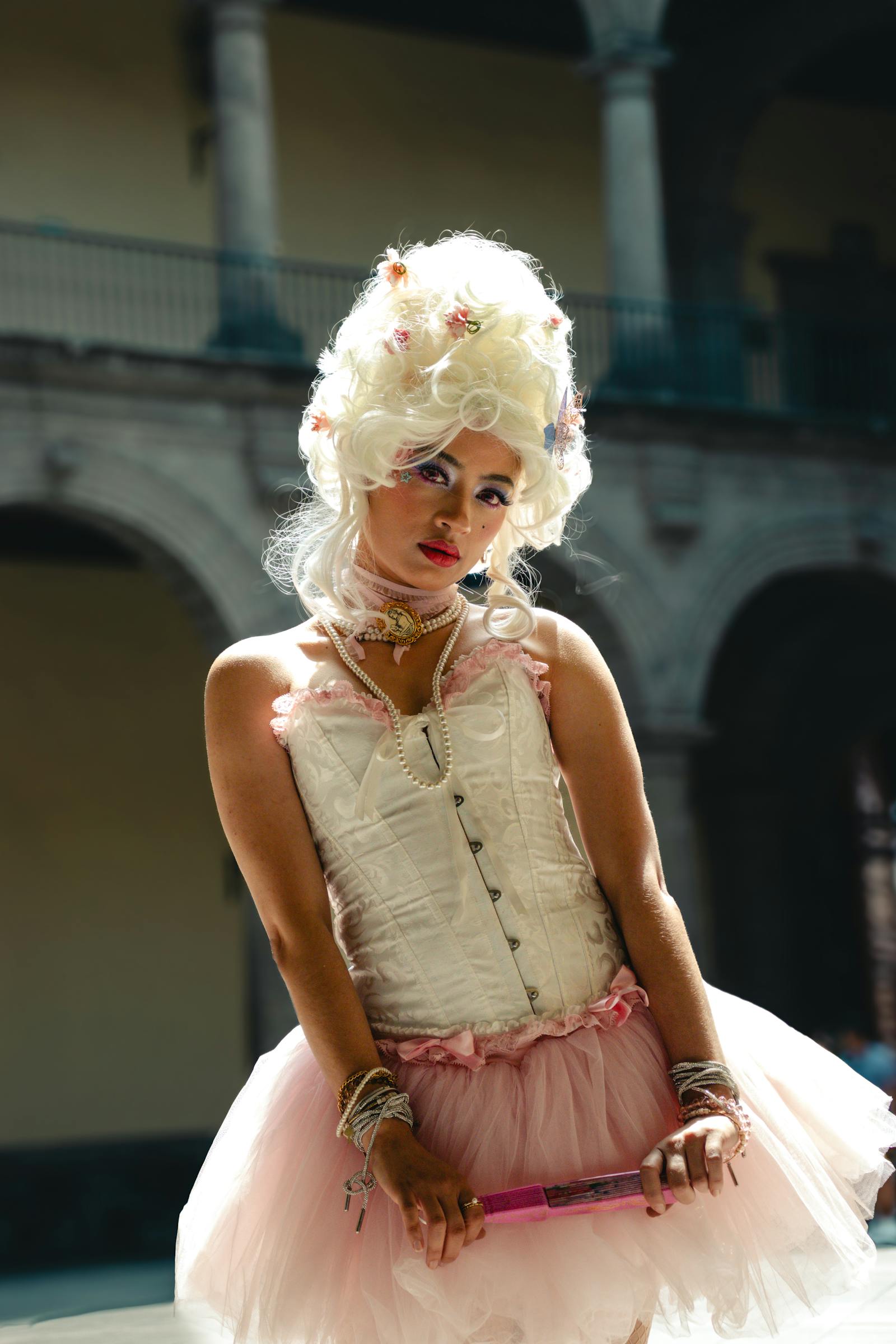 Basic White Woman Photos, Download The BEST Free Basic White Woman ...