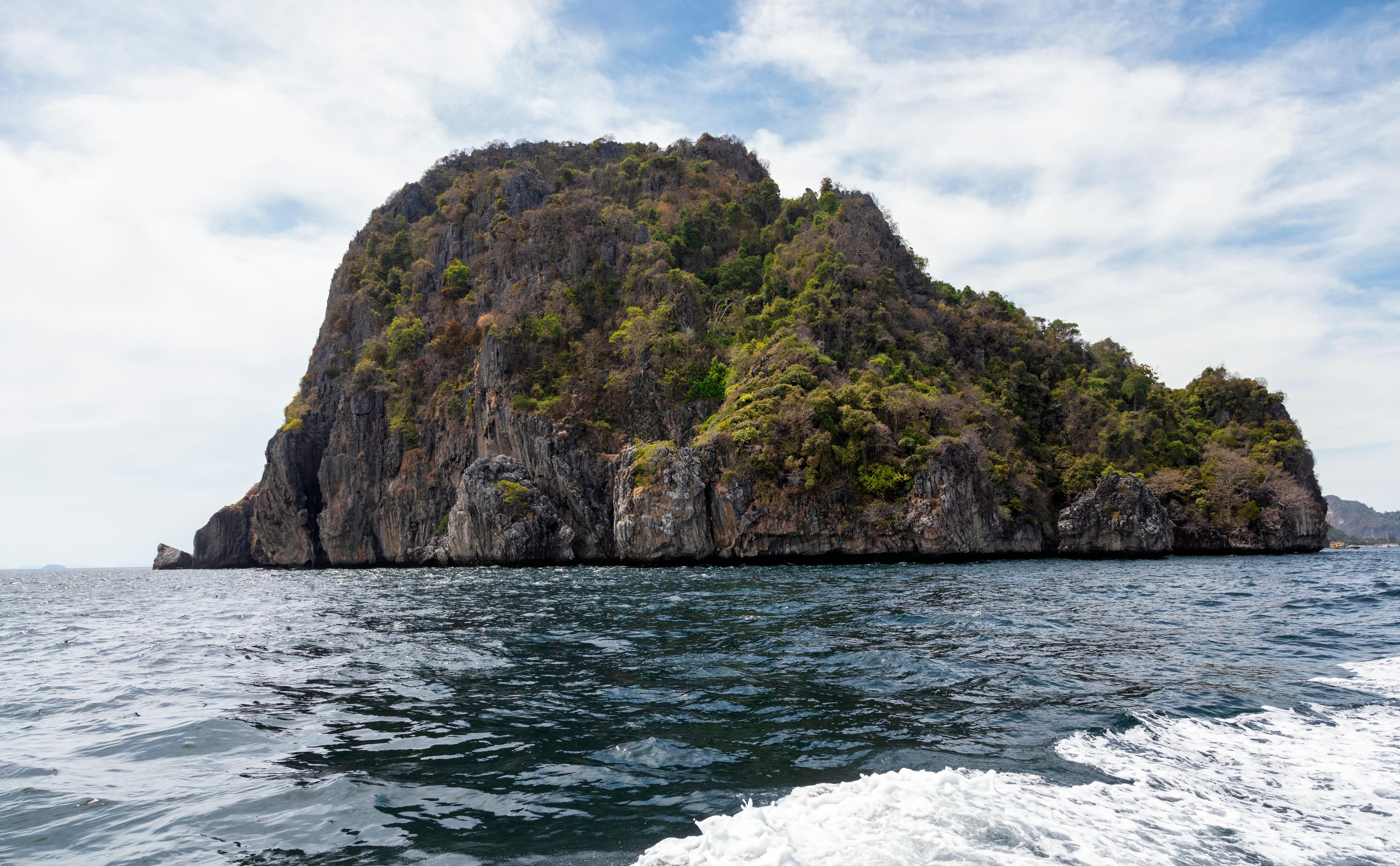 Rocks on Island on Sea Coast · Free Stock Photo