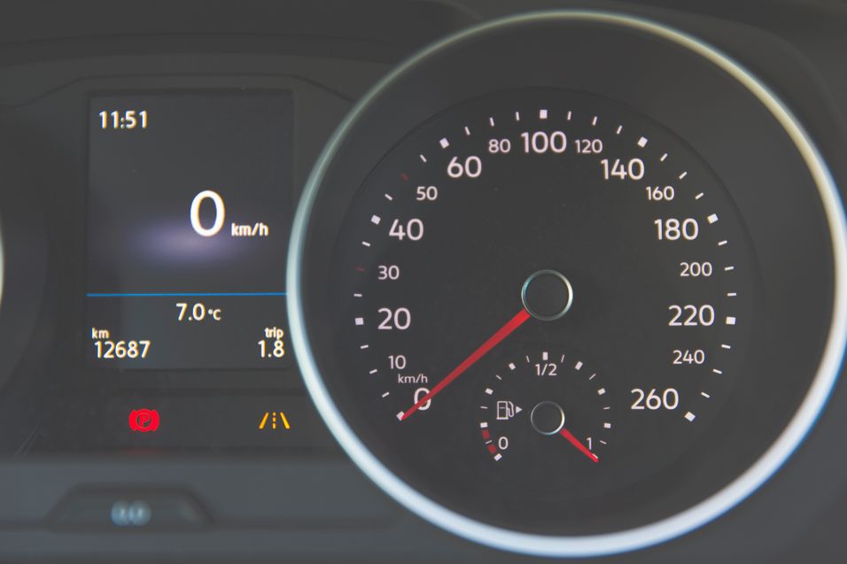Android Auto Speedometer: Setup, Tips & How to Use Easily