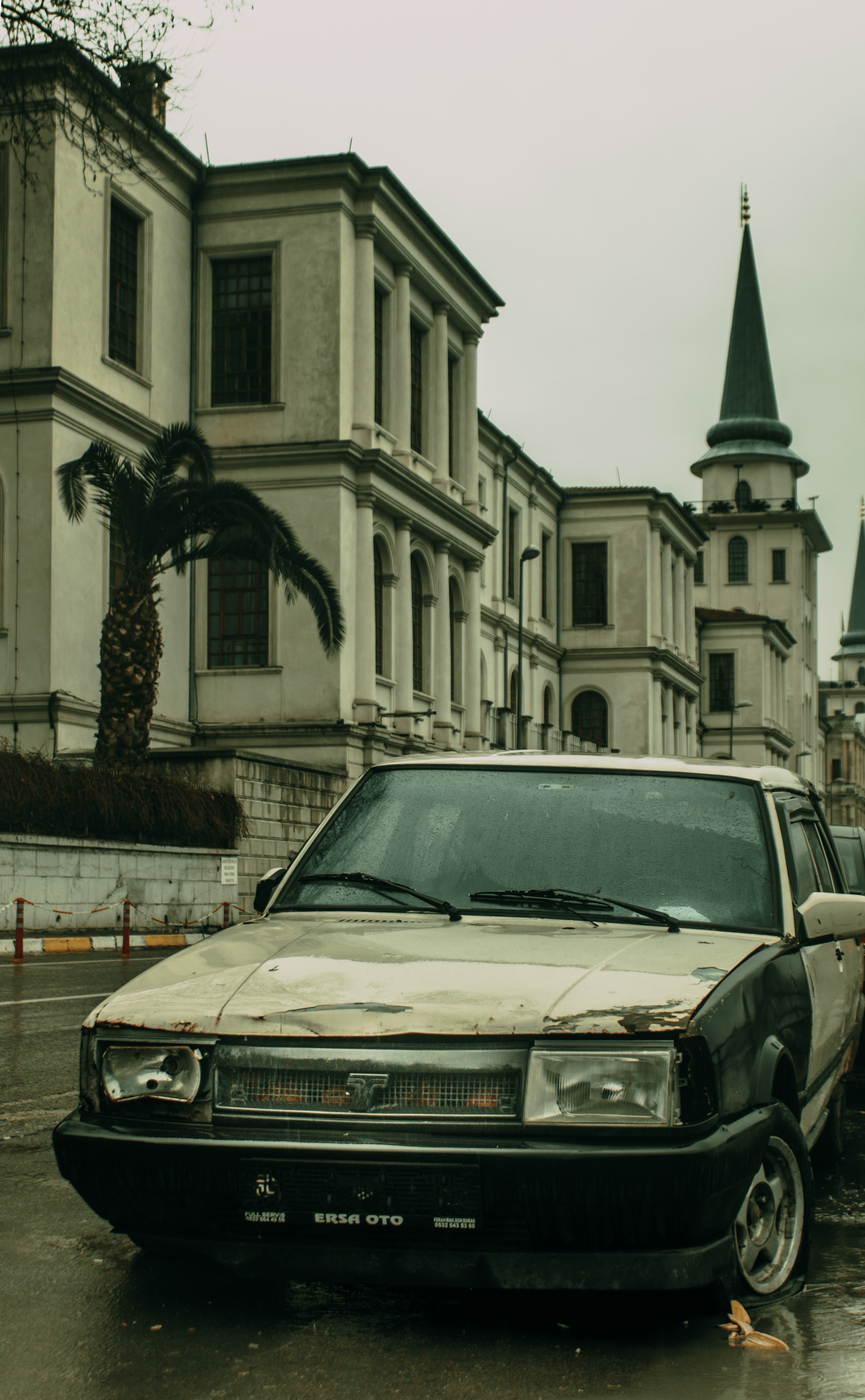 Tofas Car near Kuleli Military High School · Free Stock Photo