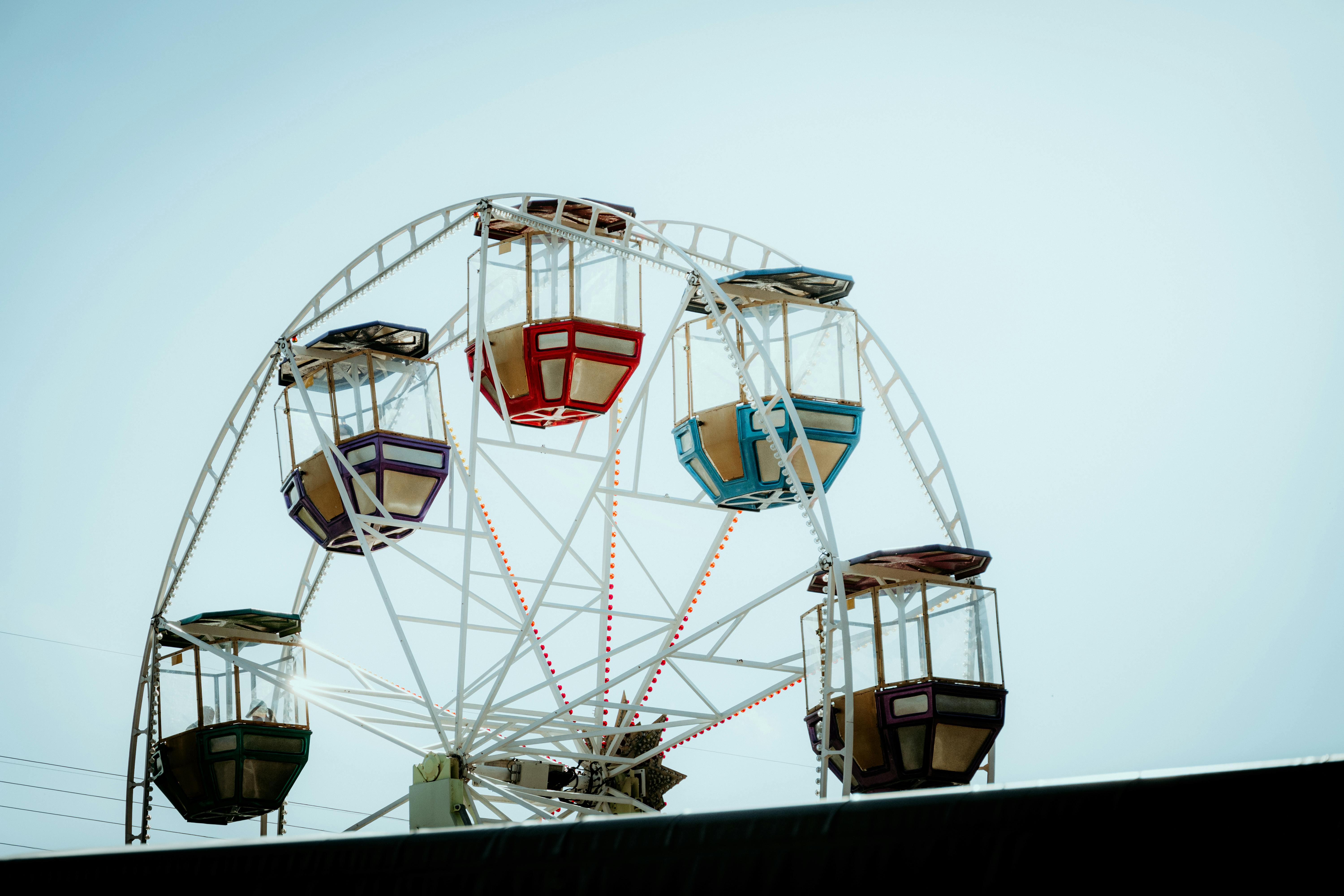 Ferris Wheel in Amusement Park · Free Stock Photo